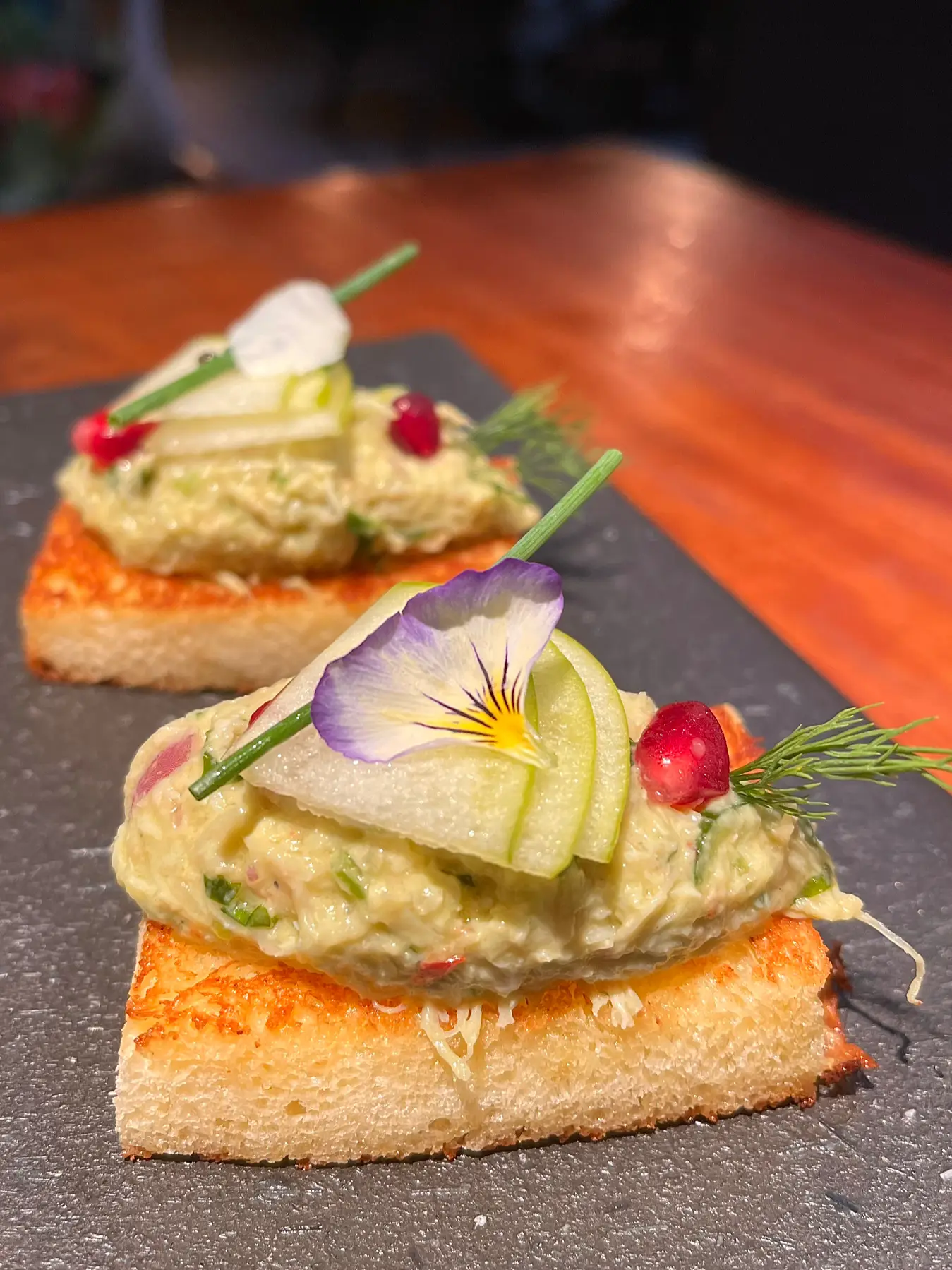 THIS IS THE DEFINITION OF EAST MEETS WEST | แกลเลอรีที่โพสต์โดย tsuwenn ...