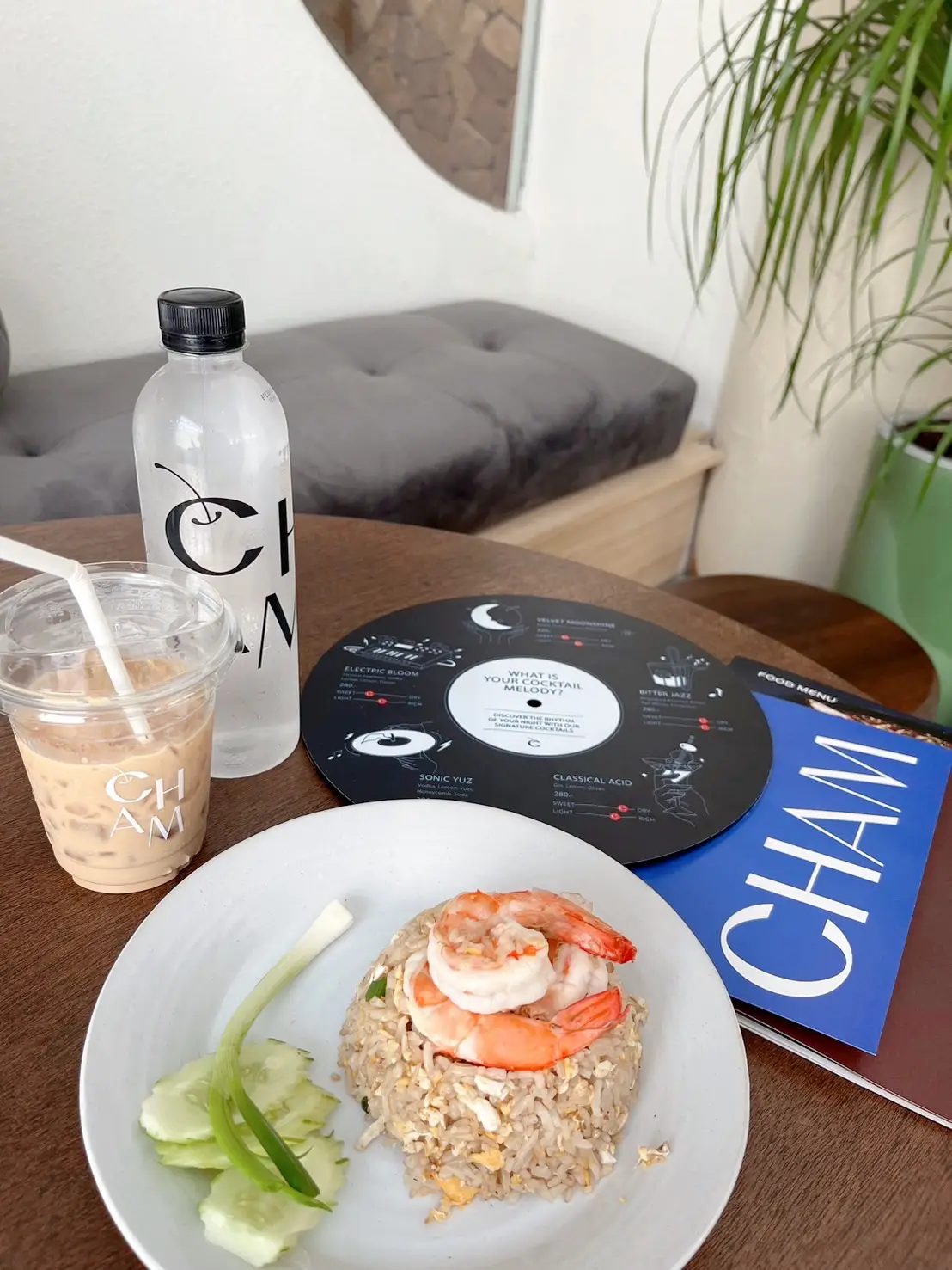 CHAM THING คาเฟ่เปิดใหม่ย่านปิ่นเกล้า | แกลเลอรีที่โพสต์โดย mmanthitaa | Lemon8