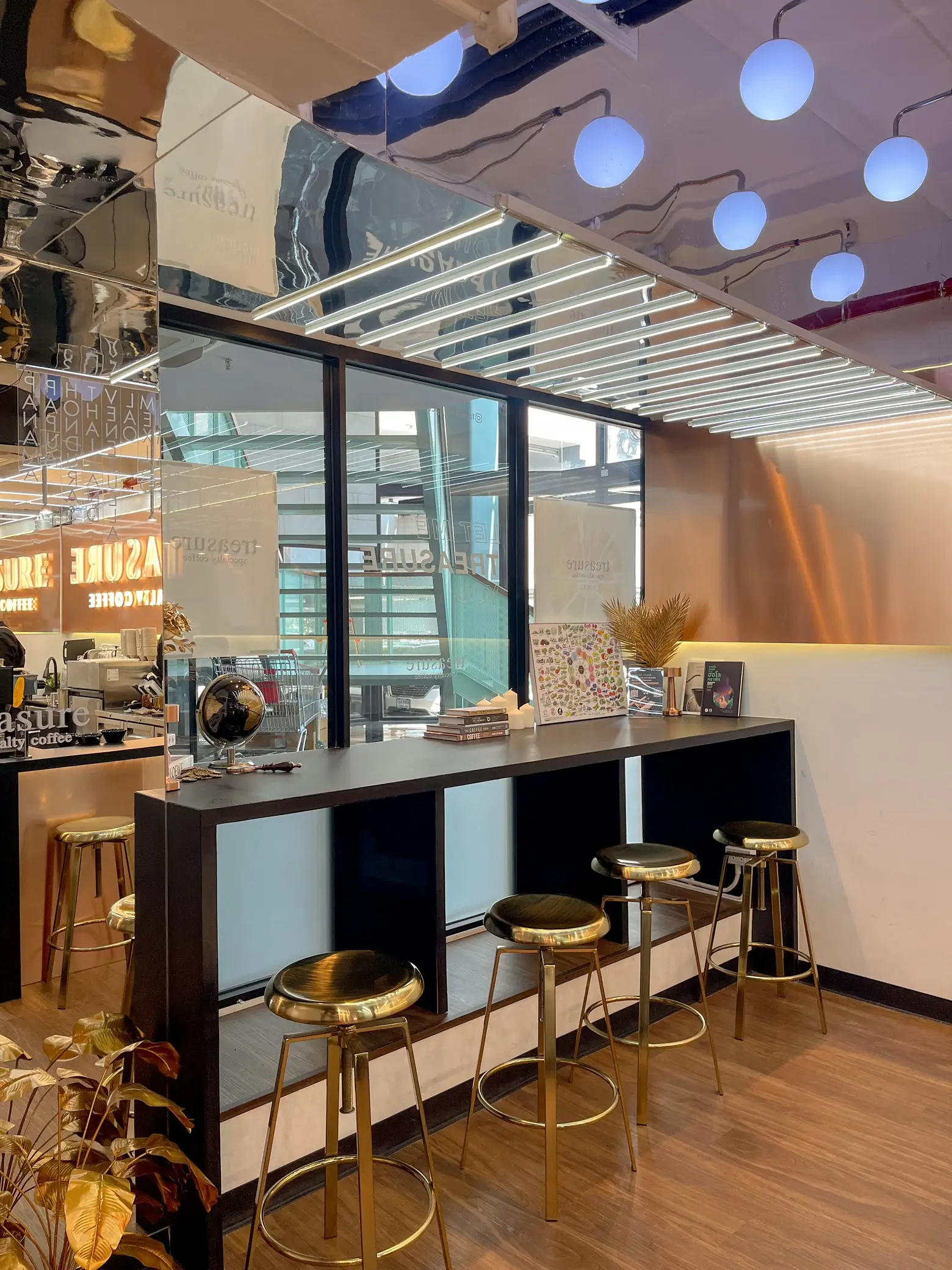 Mint Tower ที่จอดรถ - การค้นหาใน Lemon8