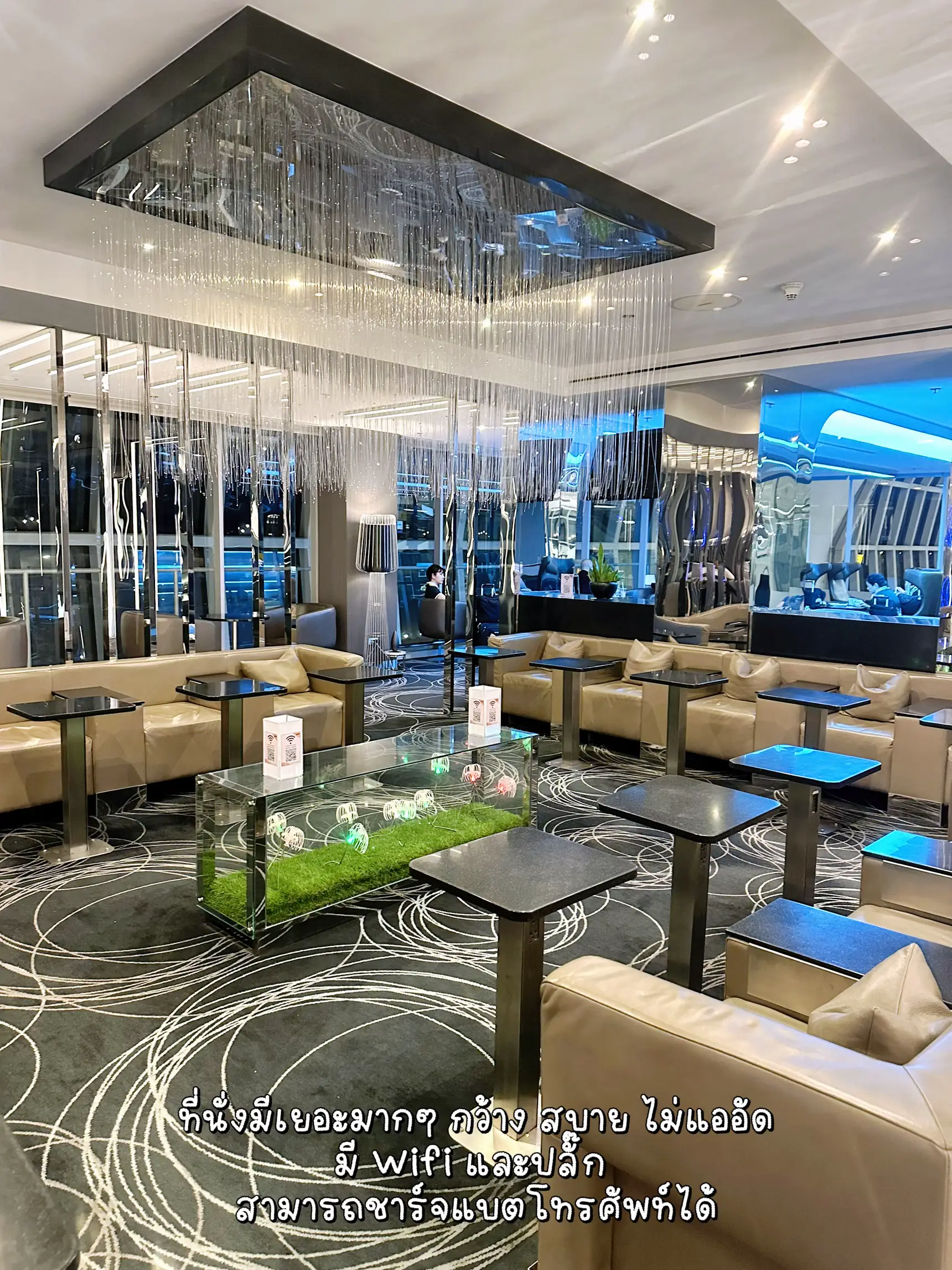 พาชม EVA lounge เป็นยังไง มีอะไรให้ทานบ้าง🤩 | แกลเลอรีที่โพสต์โดย ...