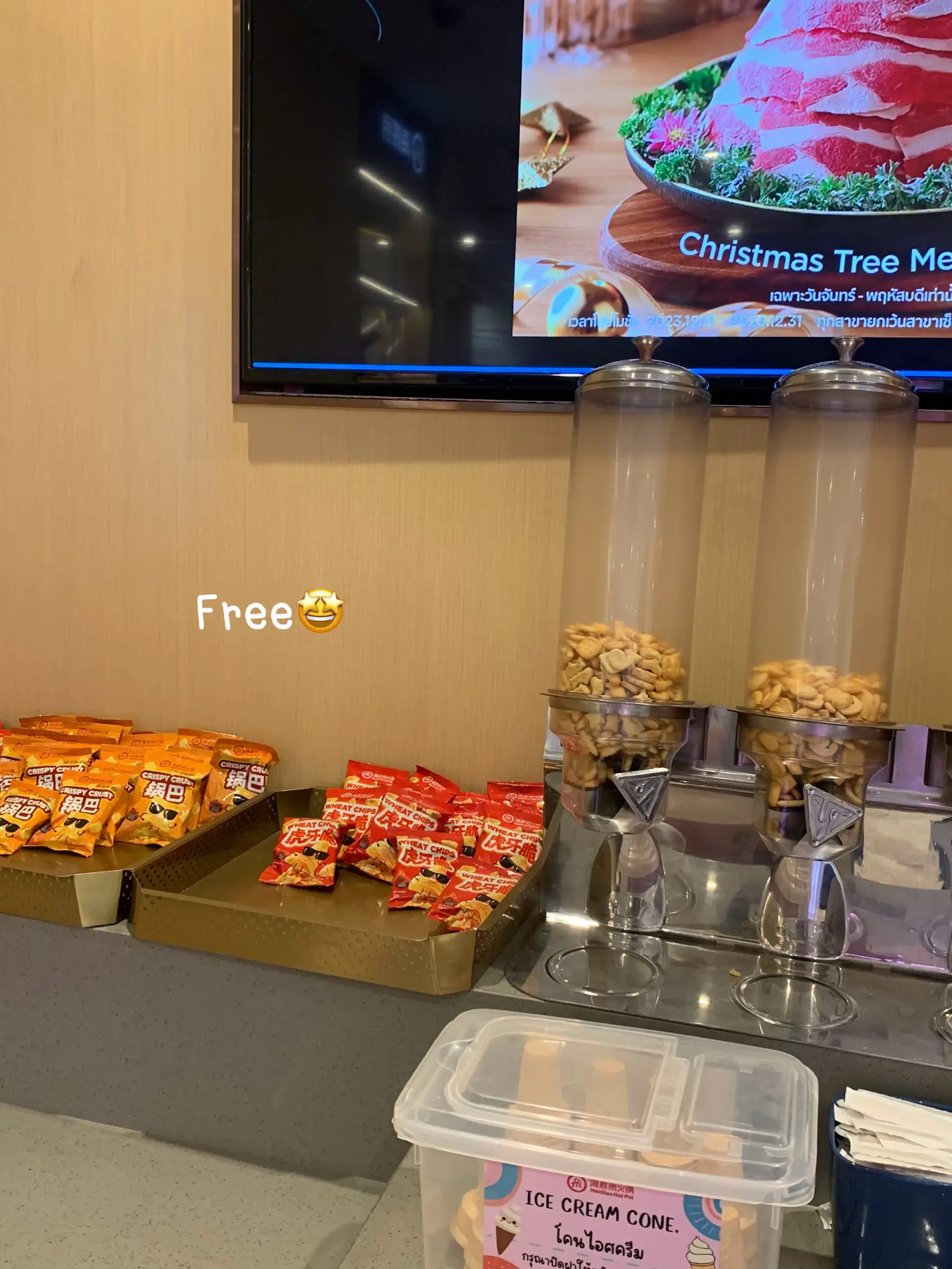 ฉลองวันครบรอบที่ Haidilao 🥢 𓈈 | แกลเลอรีที่โพสต์โดย Fah | Lemon8