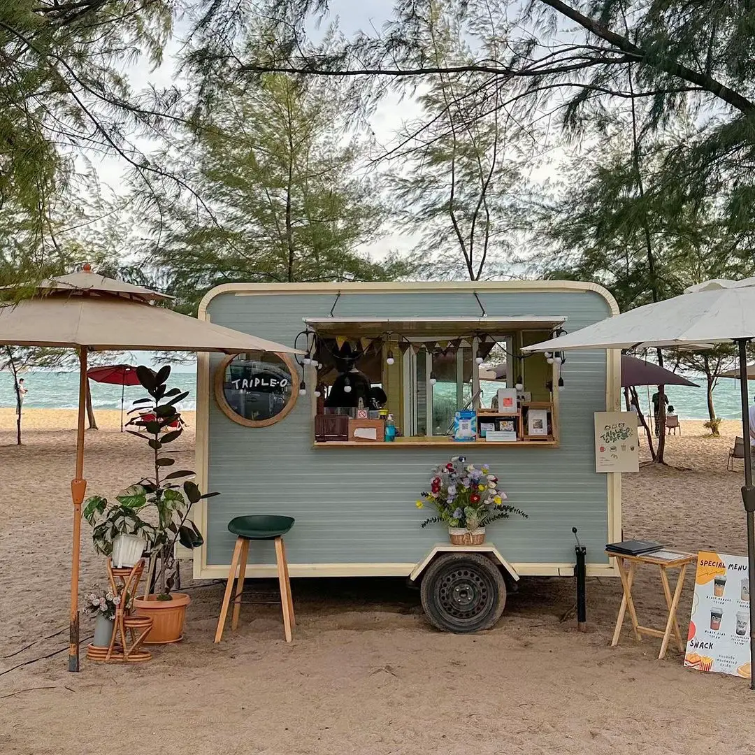 Coffee Truck ริมชายหาดกับรถสีฟ้าสุดละมุน 🚐🥖🍅⛅️🫧 | แกลเลอรีที่โพสต์โดย ...