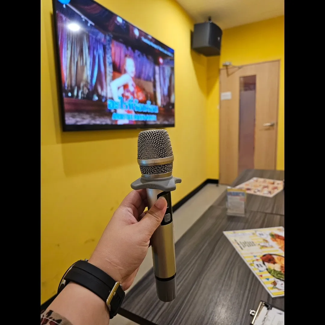 Karaoke สไตล์ญี่ปุ่น ปิด ตี 5 | แกลเลอรีที่โพสต์โดย Parinya K. | Lemon8