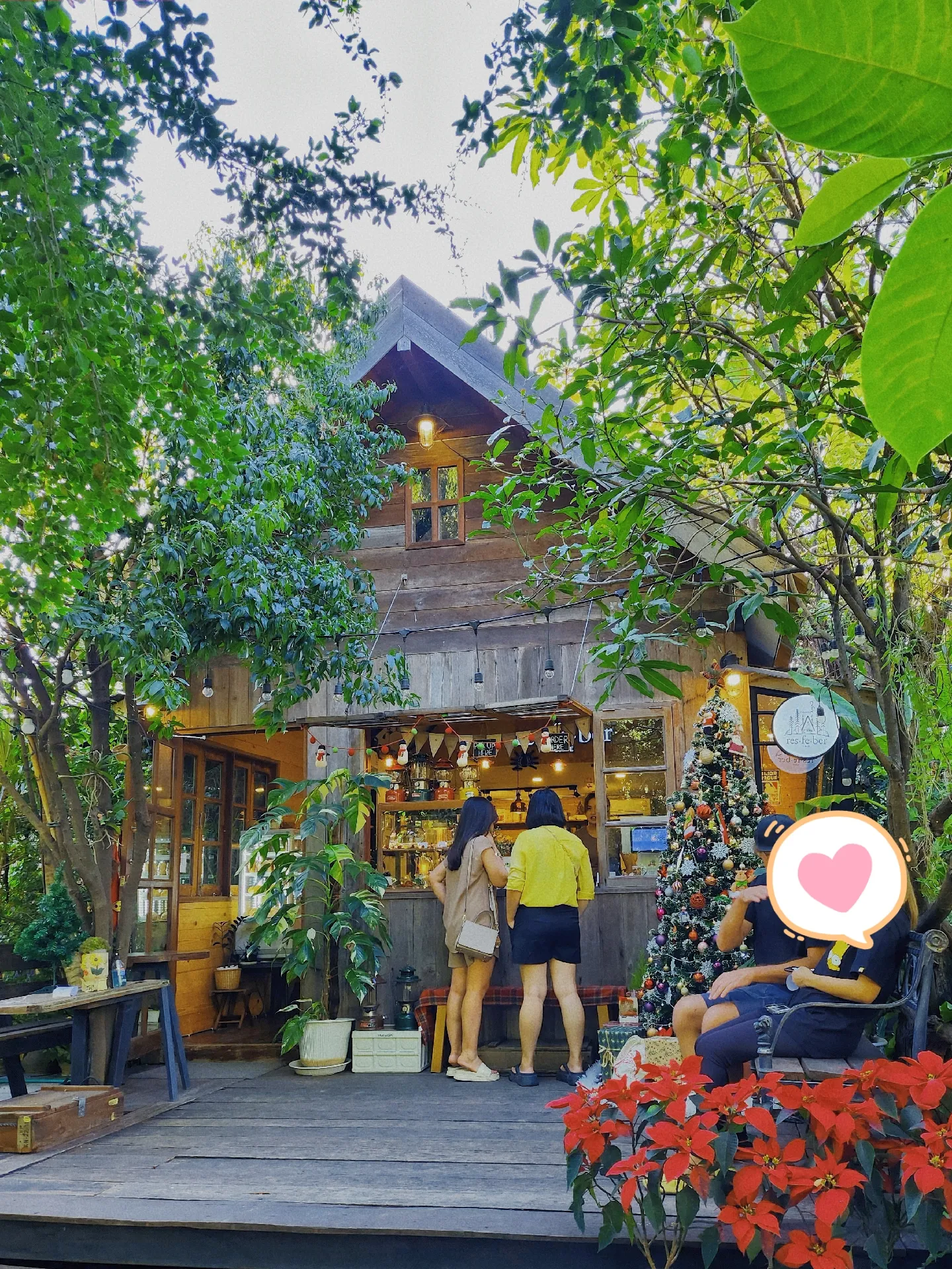 Res-fe-ber Cafe คาเฟ่แคมปิ้งตัวตึงย่านคลอง2 ️⛺️🏜 | แกลเลอรีที่โพสต์โดย พี่โพยยยยย 🦄🌻 | Lemon8