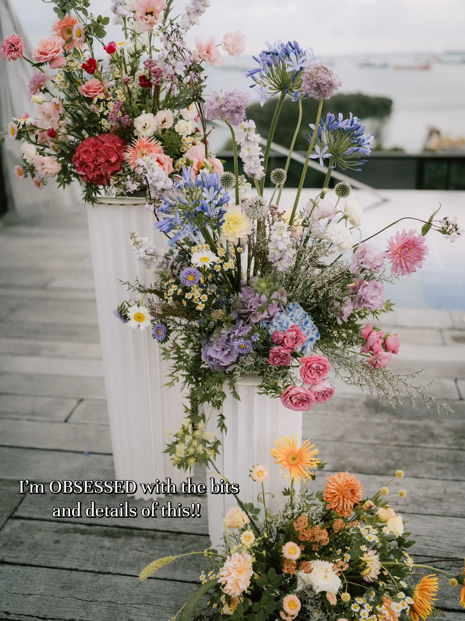 WHITE IS BORING? GO WILD(FLOWER) FOR YOUR WEDDING | Gallery posted by C ...