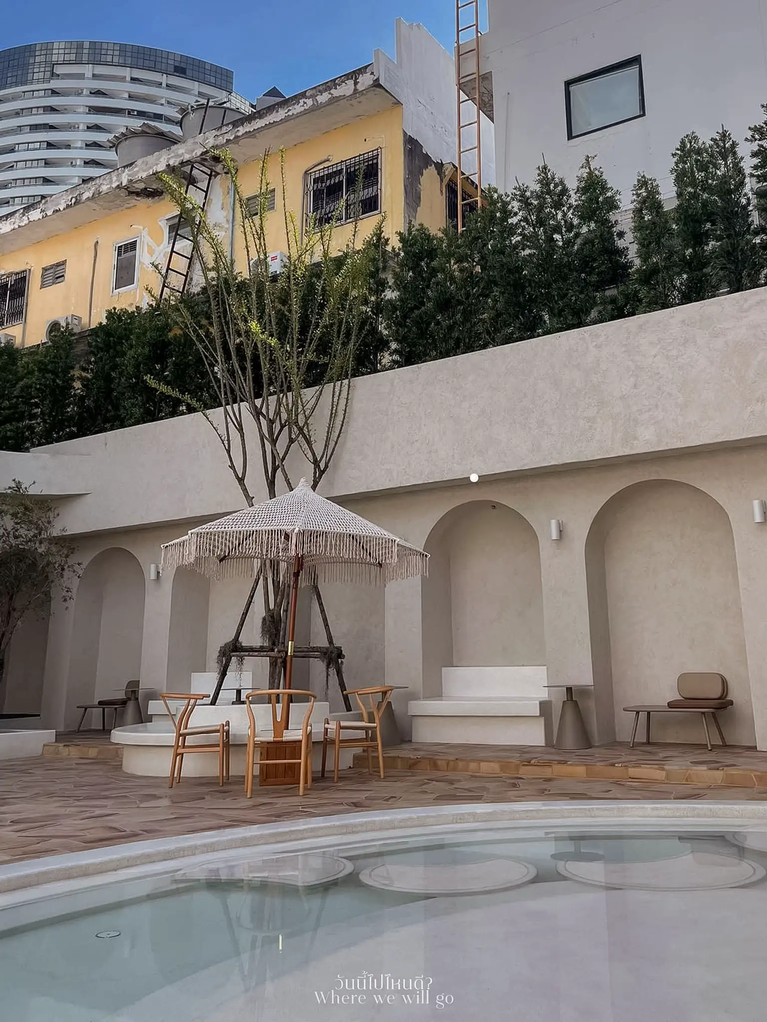 MYKA Cafe คาเฟ่พัทยาเปิดใหม่ สวยฉ่ำมาก | แกลเลอรีที่โพสต์โดย 🥨 | Lemon8