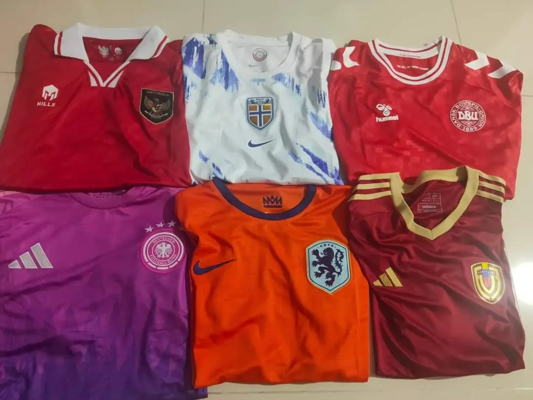 Place to buy Football Jersey in batam | Gallery posted by Benny Teo ...