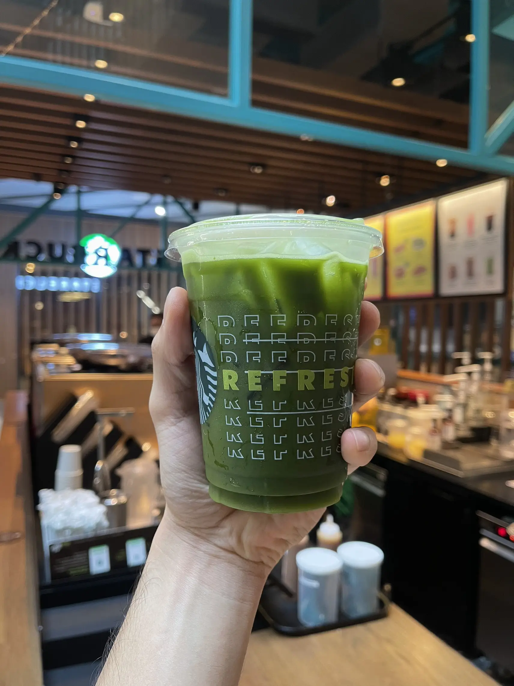 summer | แกลเลอรีที่โพสต์โดย Peerapat_kn. | Lemon8