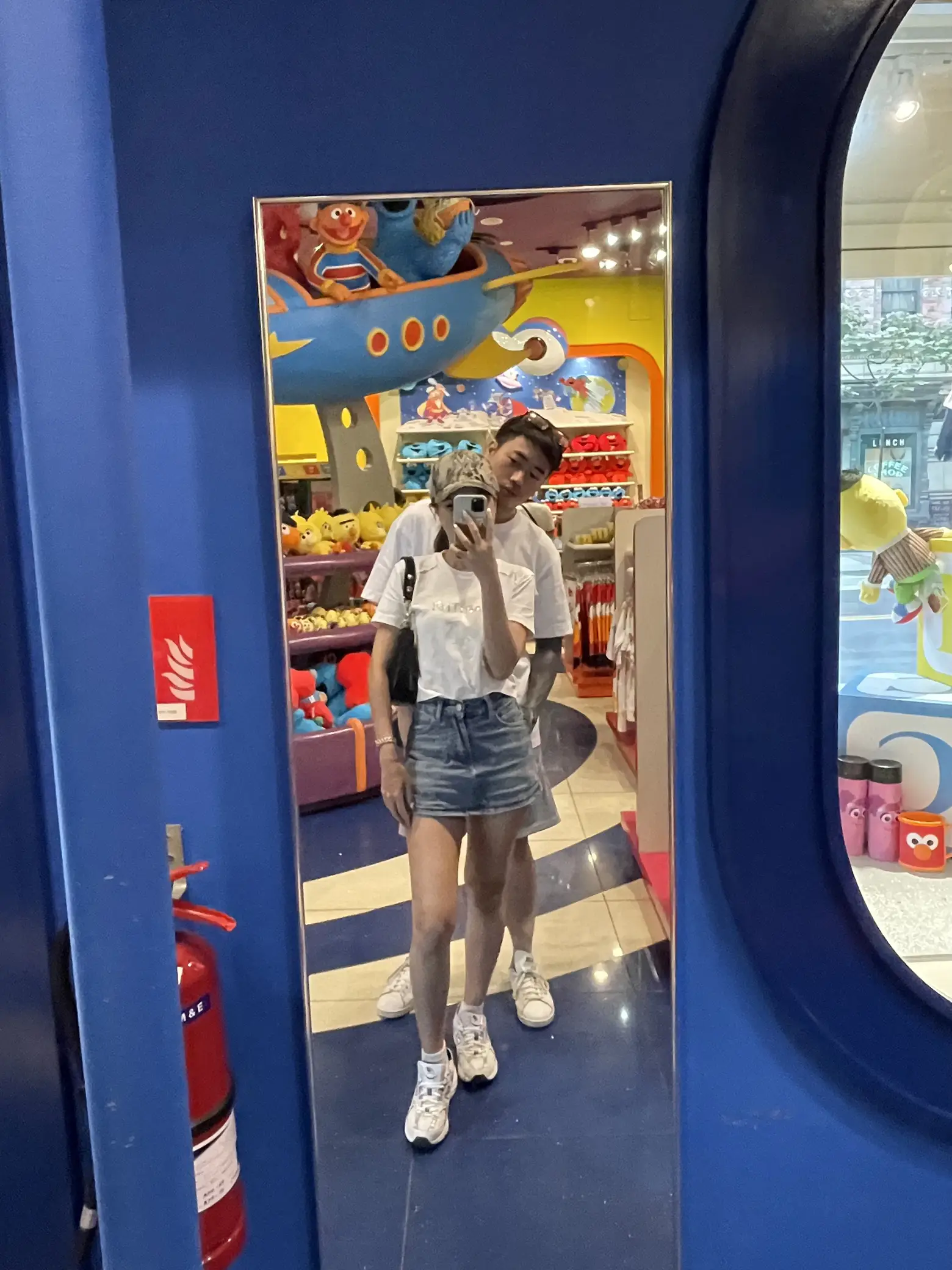 OOTD Singapore Couple Looks | Gallery posted by SUKRITTA | Lemon8