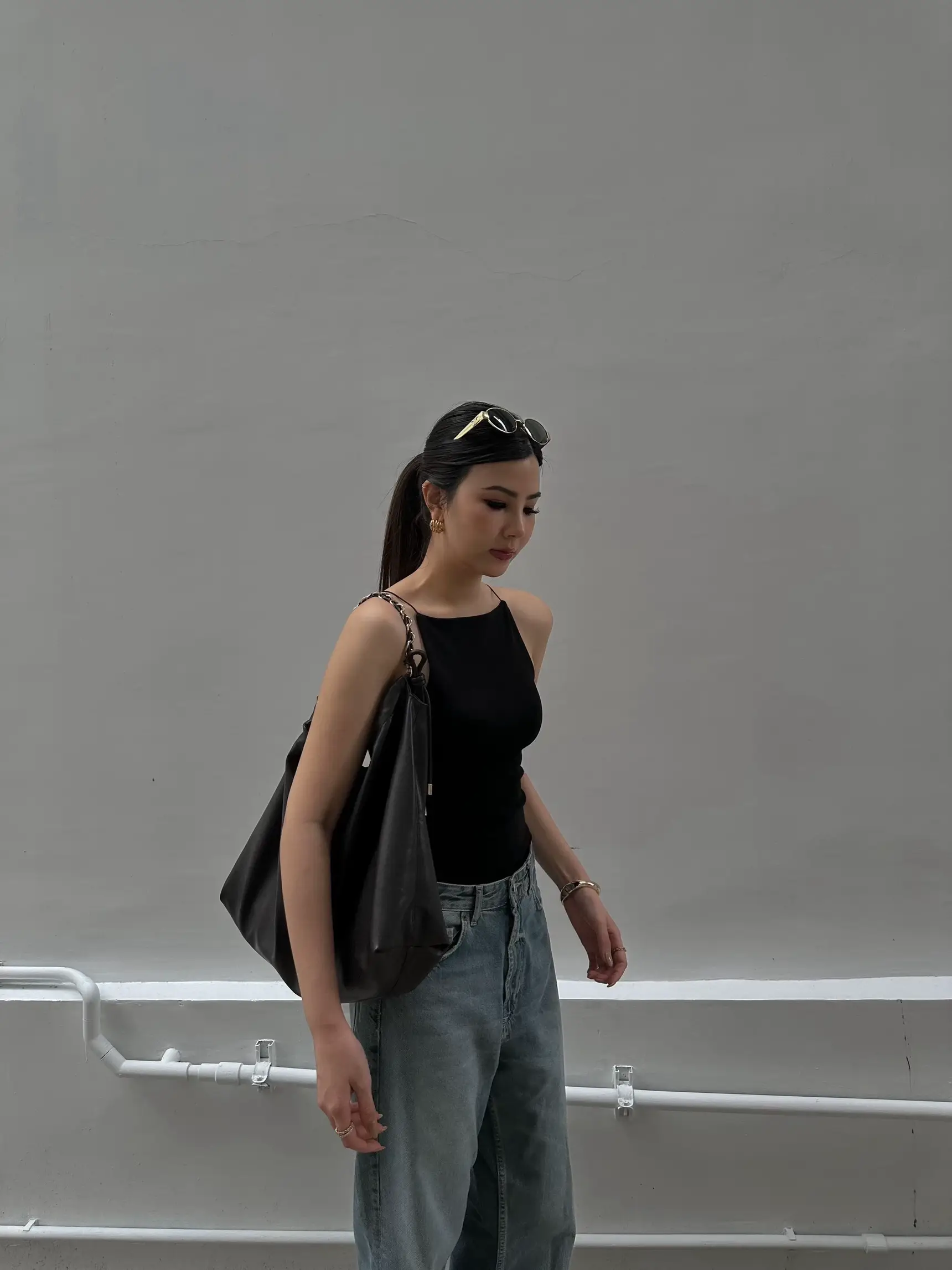 Basic Outfit👖 | แกลเลอรีที่โพสต์โดย poppapnd | Lemon8