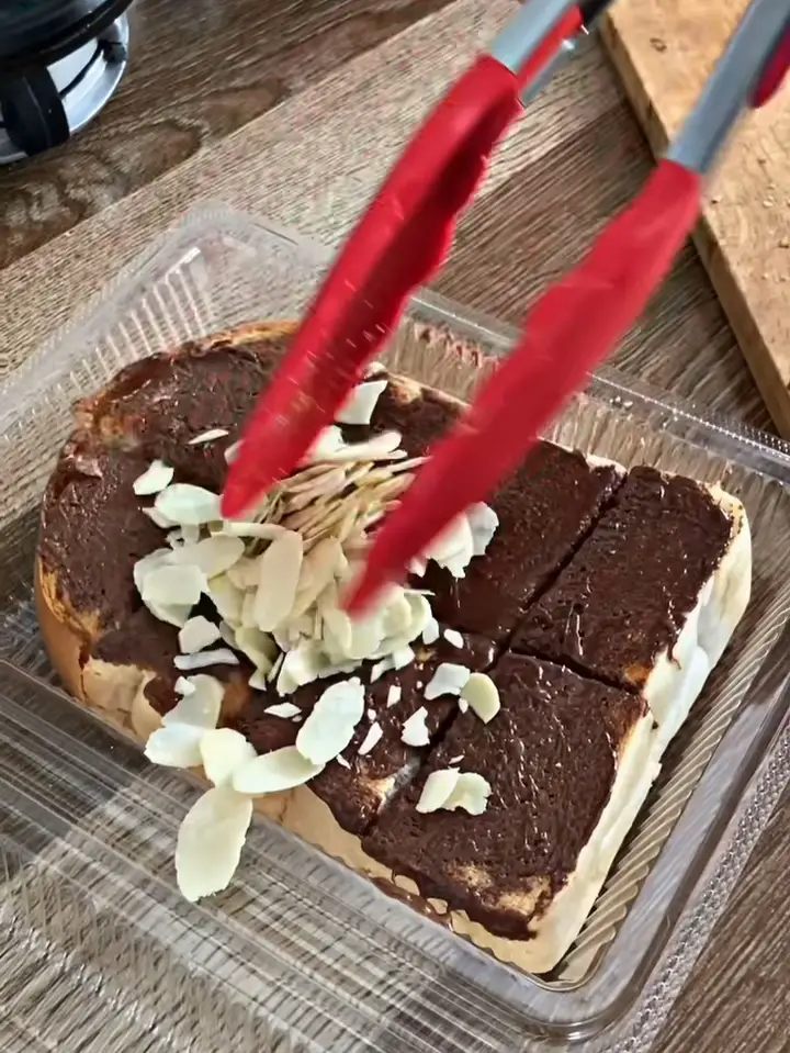 📍พิกัดร้านโปรด: Sloth cafe พั | วิดีโอที่เผยแพร่โดย Ployprakai | Lemon8