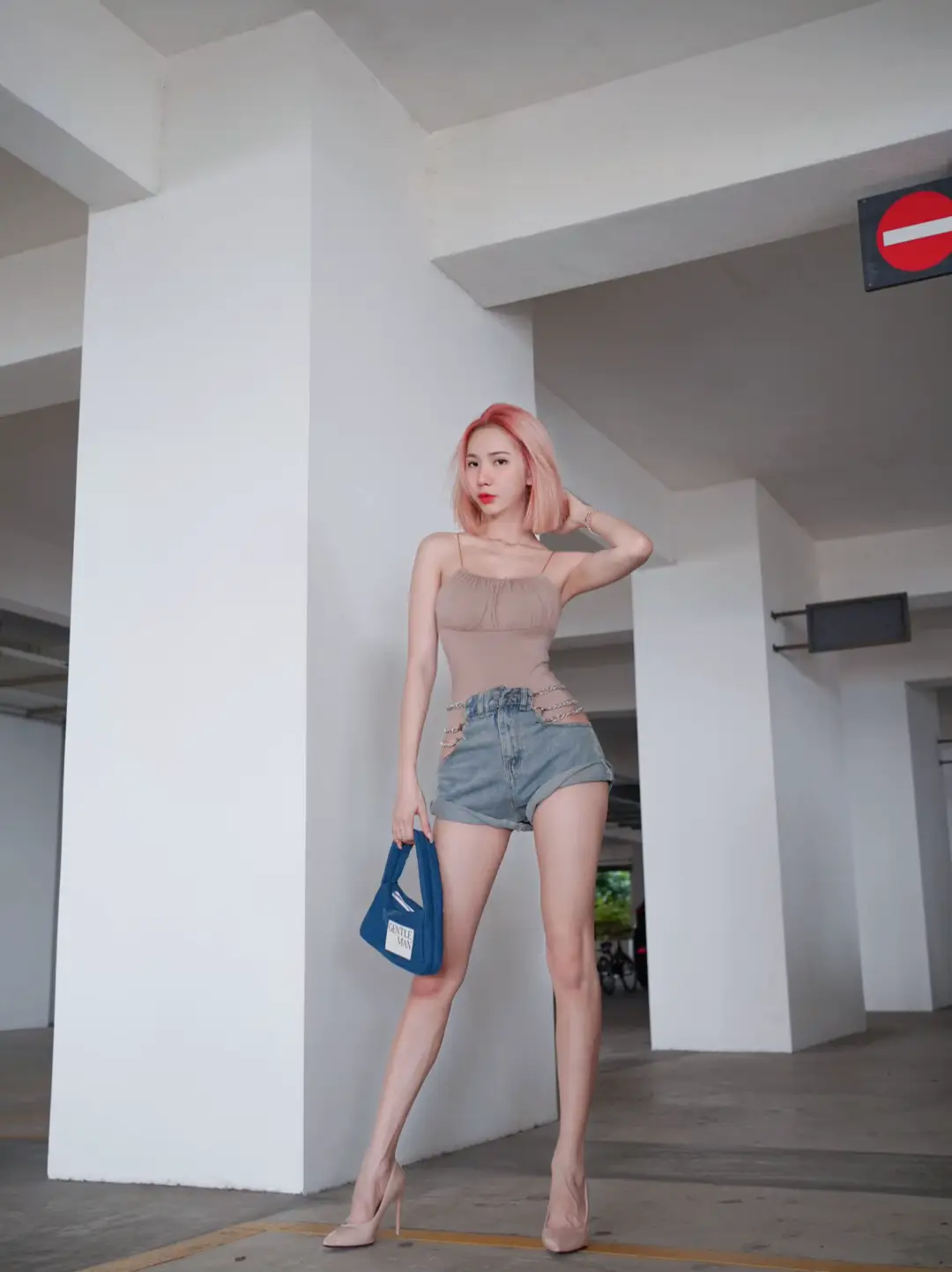 Some photoposes in car park🅿️ | Galeri disiarkan oleh PeiYu 沛🐟 | Lemon8