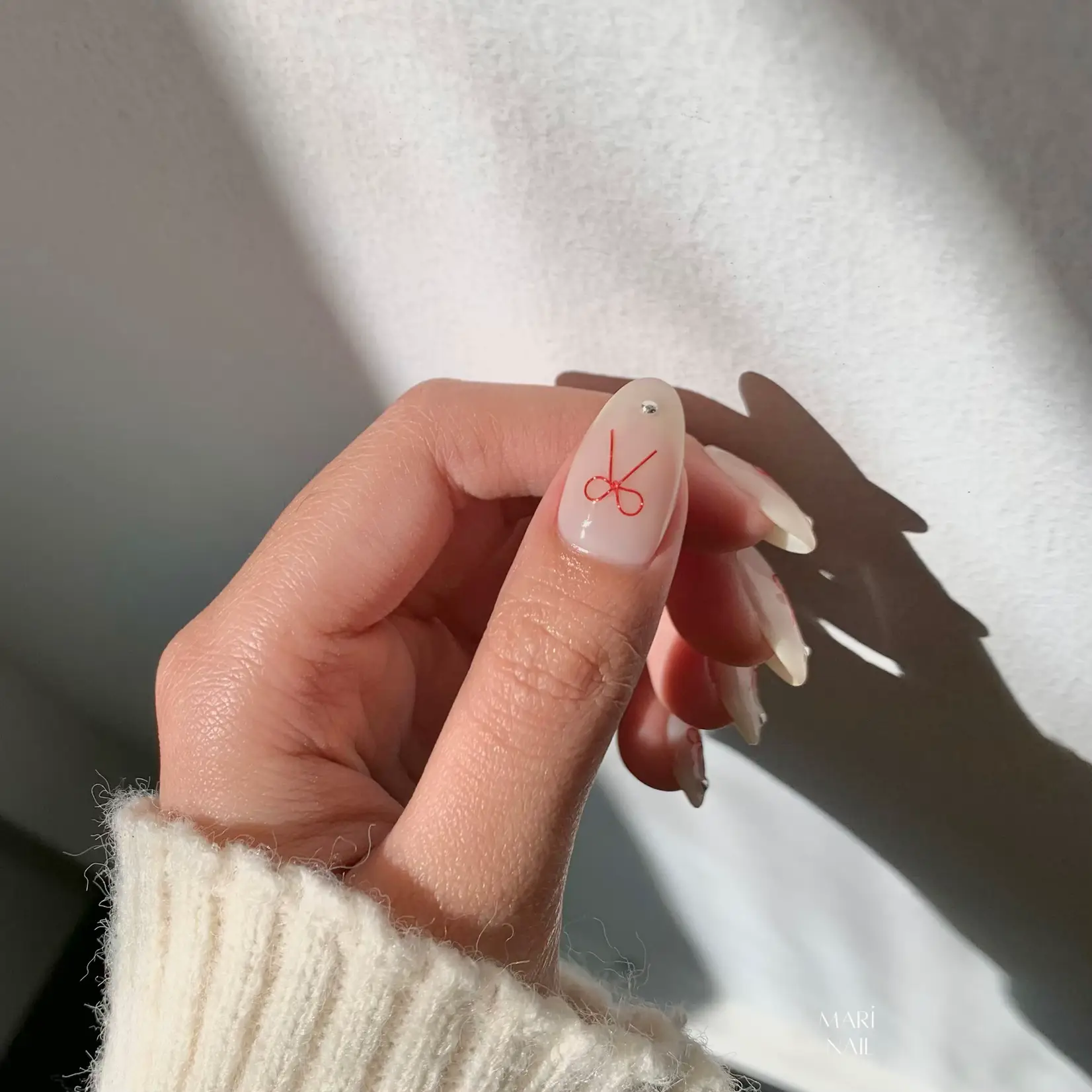 My nails at Christmas🧣🕯☃️🛷 | แกลเลอรีที่โพสต์โดย MARI NAIL | Lemon8