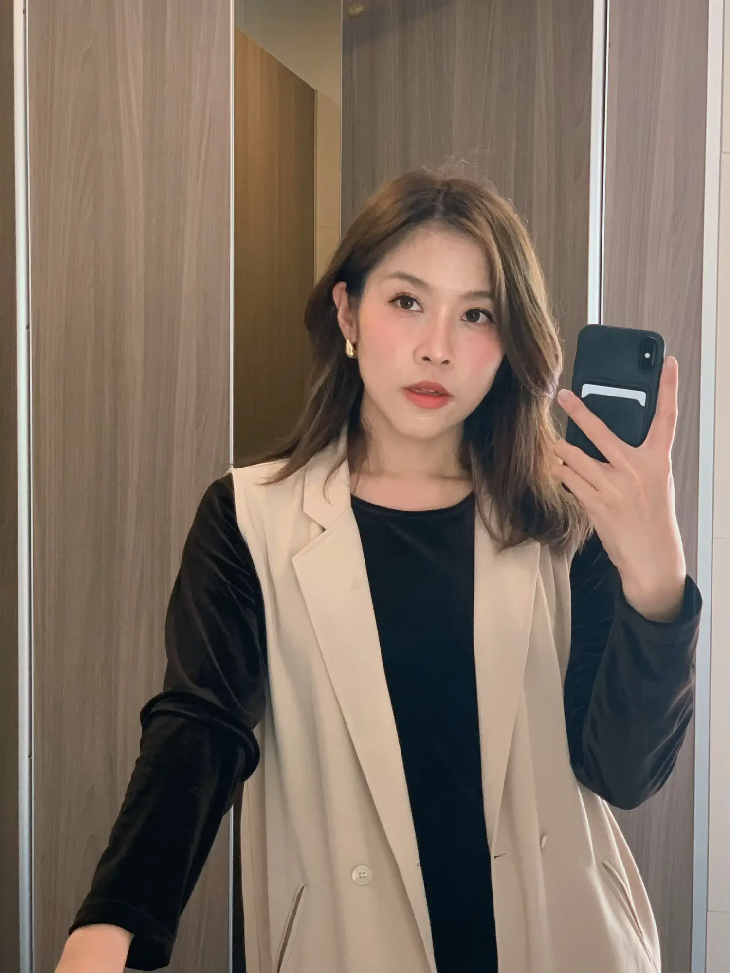 ทำบัตรประชาชนใหม่ | แกลเลอรีที่โพสต์โดย Kh.Chan | Lemon8