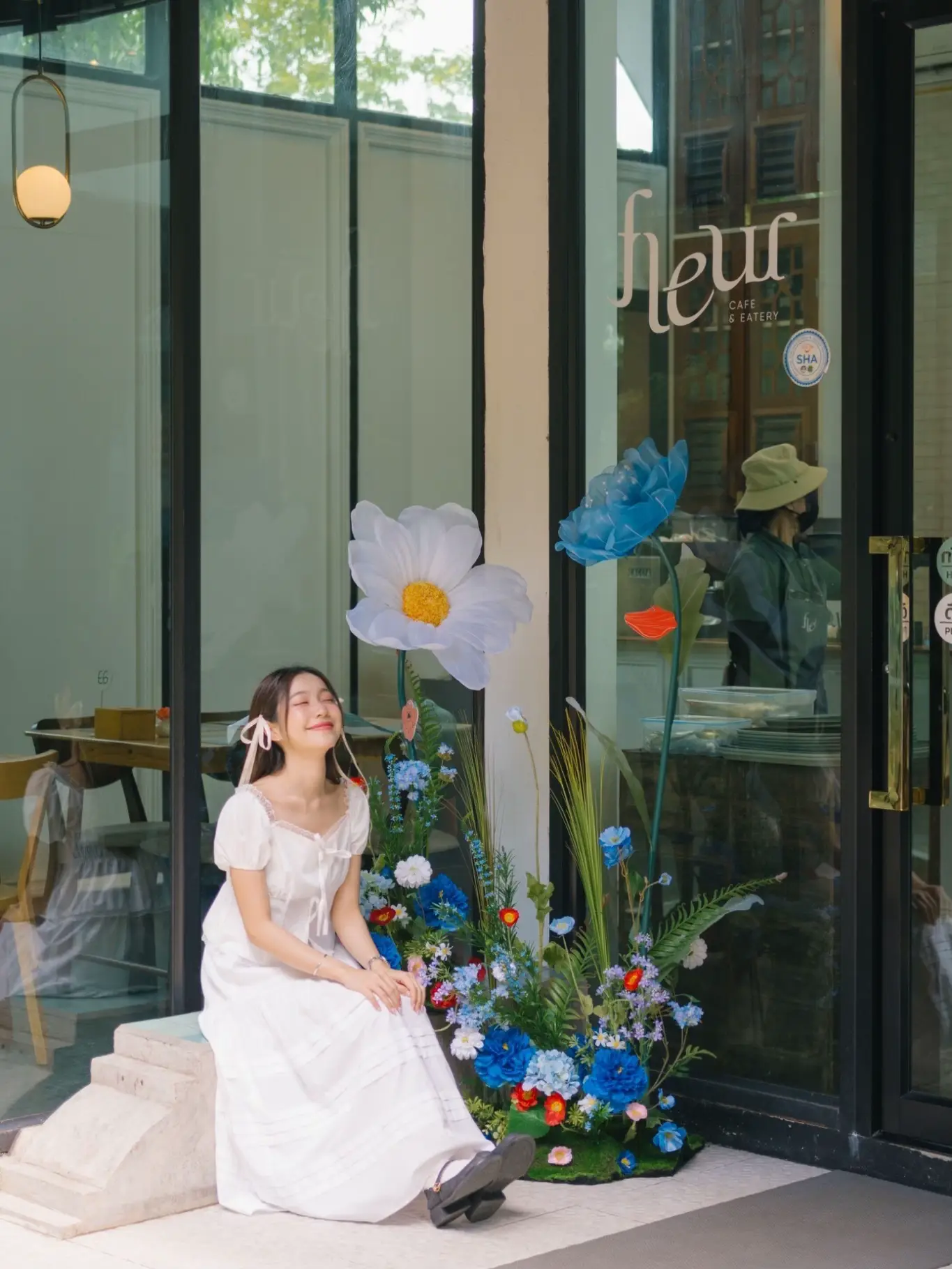 Purra x Fleur Cafe & Eatery คาเฟ่สวนดอกไม้ ₊💐˚⊹ | แกลเลอรีที่โพสต์โดย ...