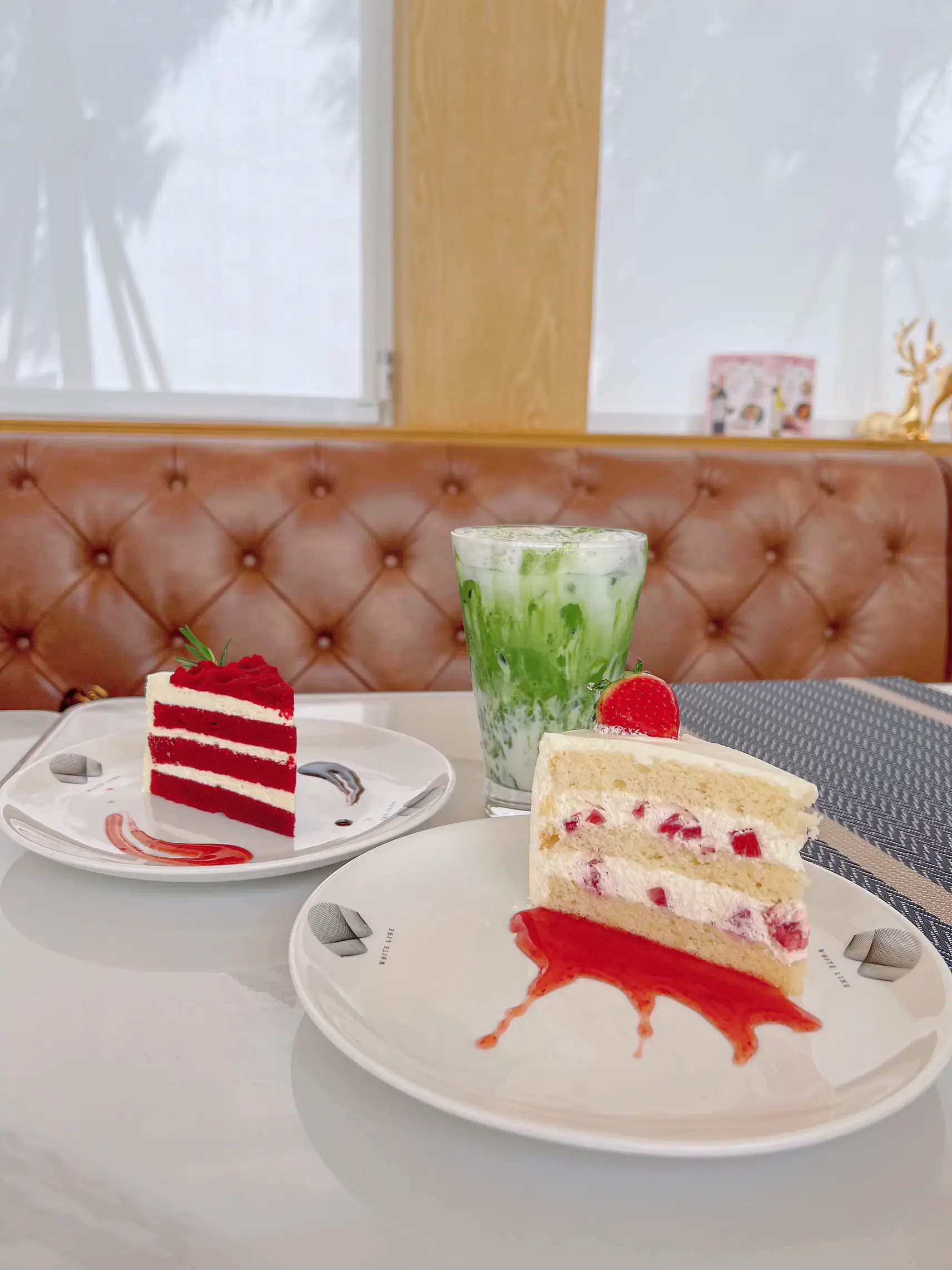 🤍พิกัดคาเฟ่ถ่ายรูปสวย Whiteline Cafe & Restaurant🤍 | แกลเลอรีที่โพสต์ ...