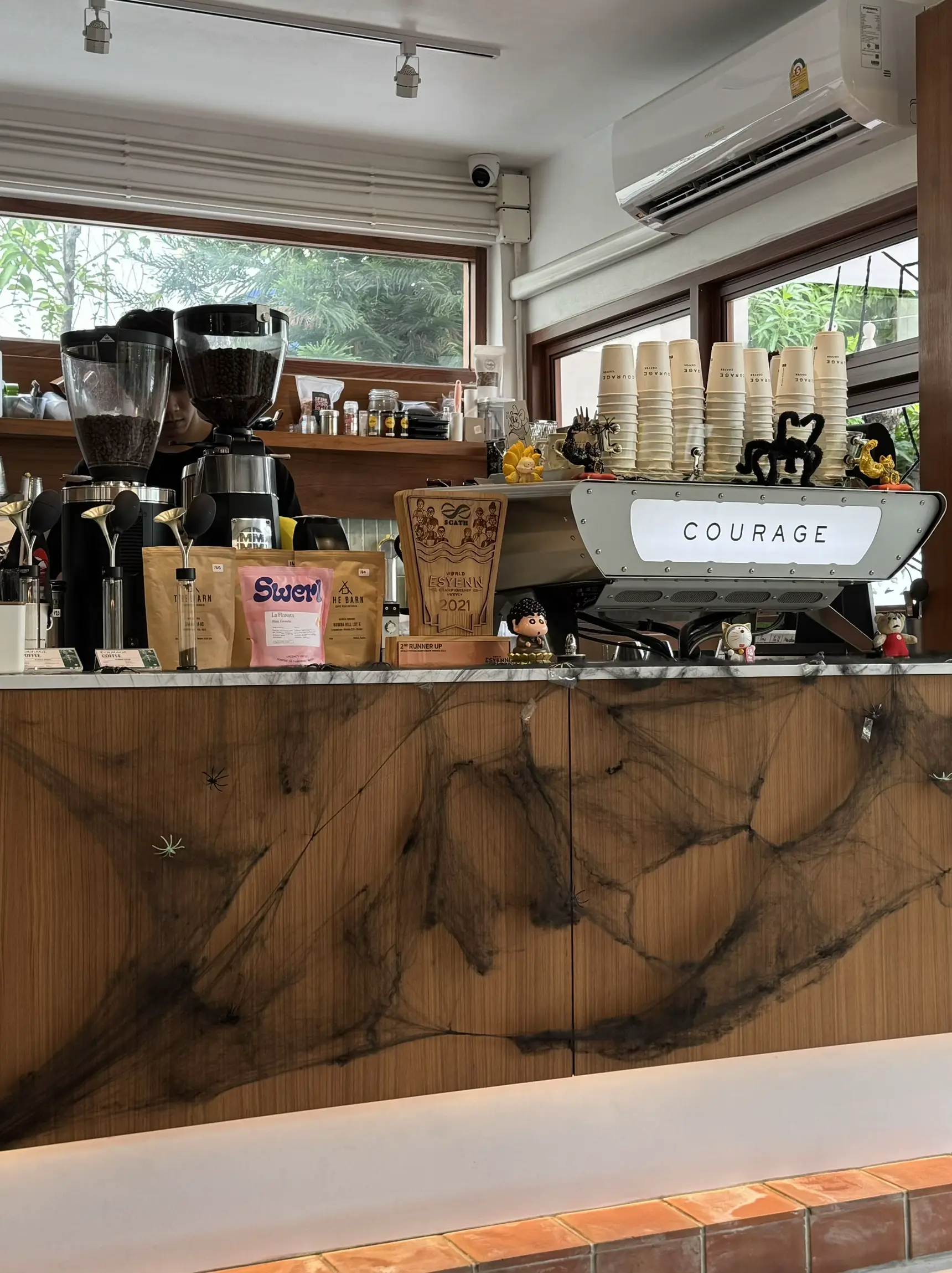 Courage Coffee: คาเฟ่สุดชิค พระราม 5 นนทบุรี