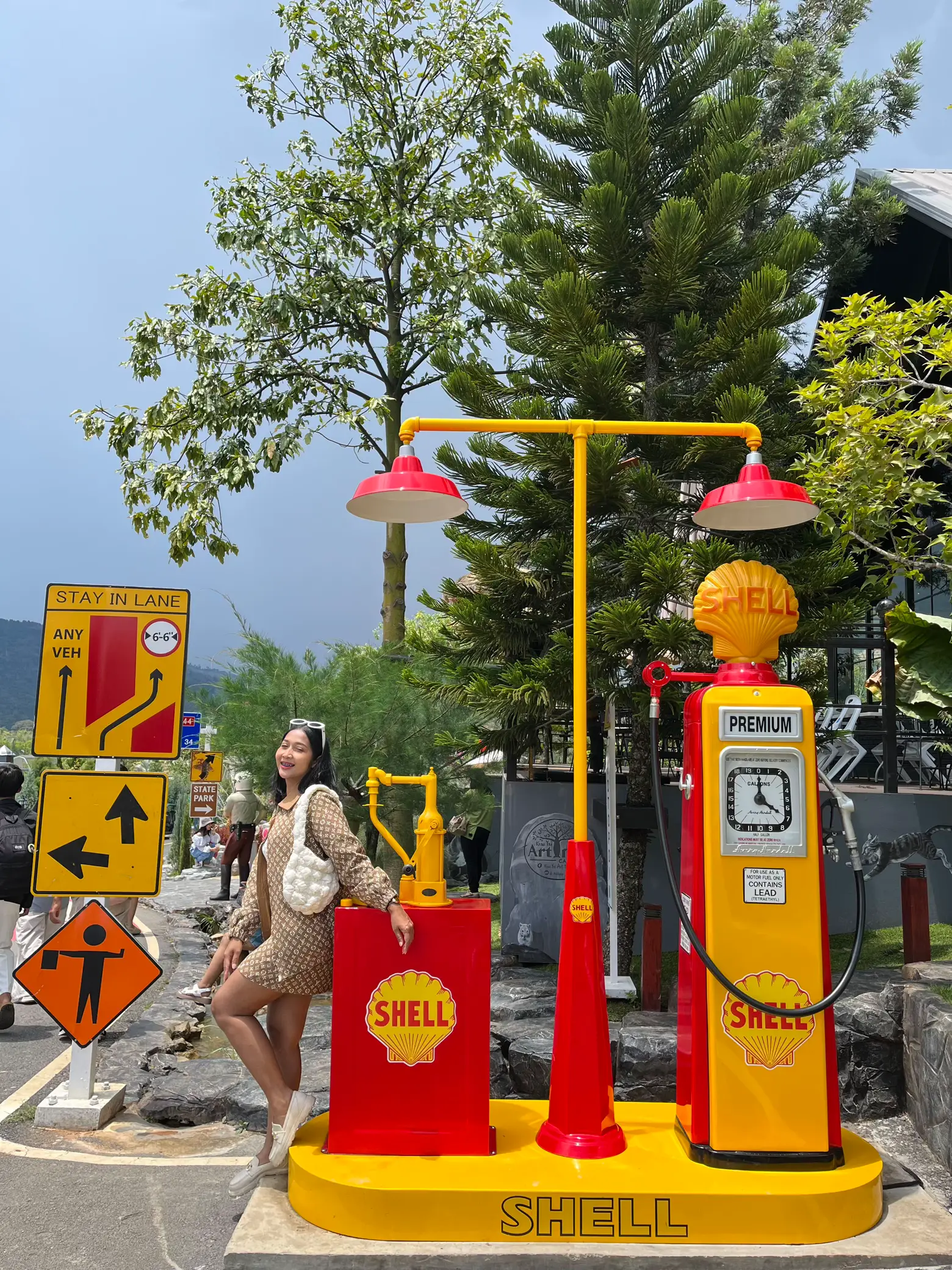 Khao Yai Art Tree 📸 | แกลเลอรีที่โพสต์โดย GLUAY.PING | Lemon8