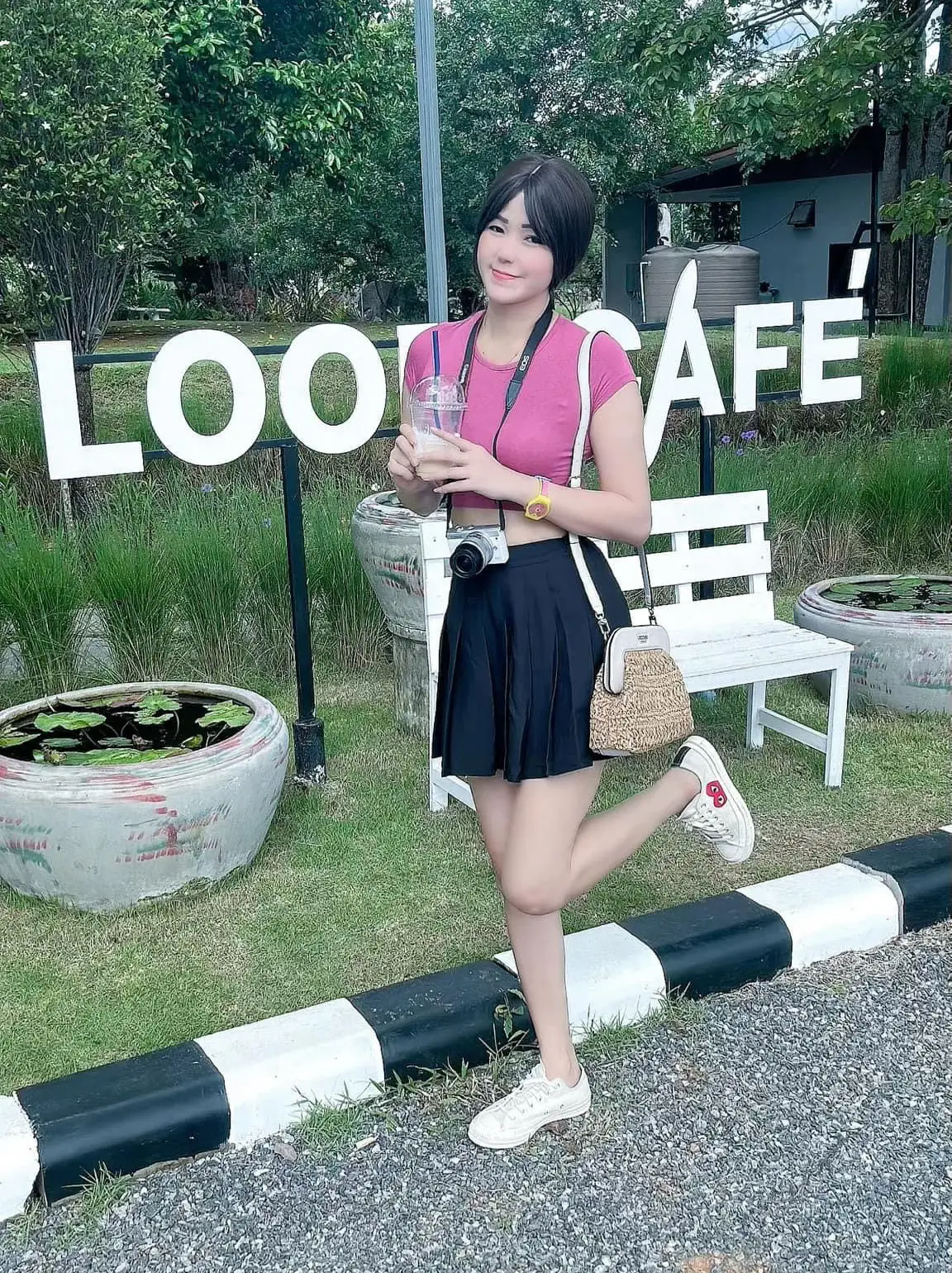 Loom cafe | แกลเลอรีที่โพสต์โดย Ammy Amp | Lemon8