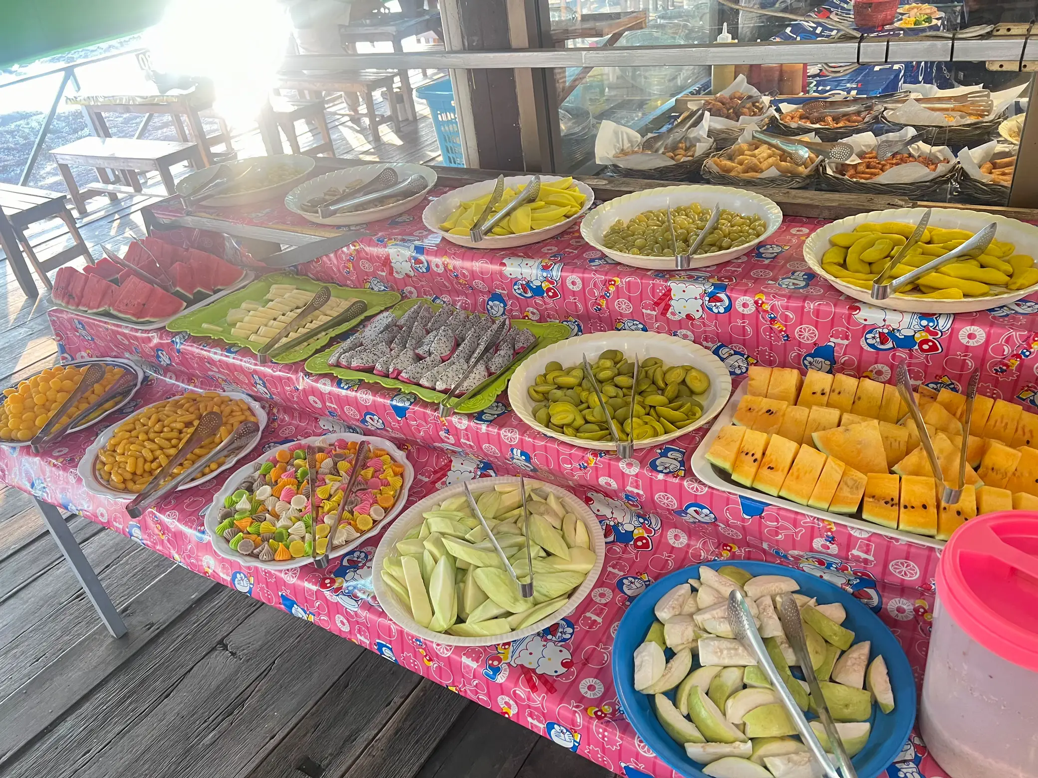 ริมเลหมูกระทะ วิวหลักล้าน 😍 | แกลเลอรีที่โพสต์โดย Ma riam | Lemon8