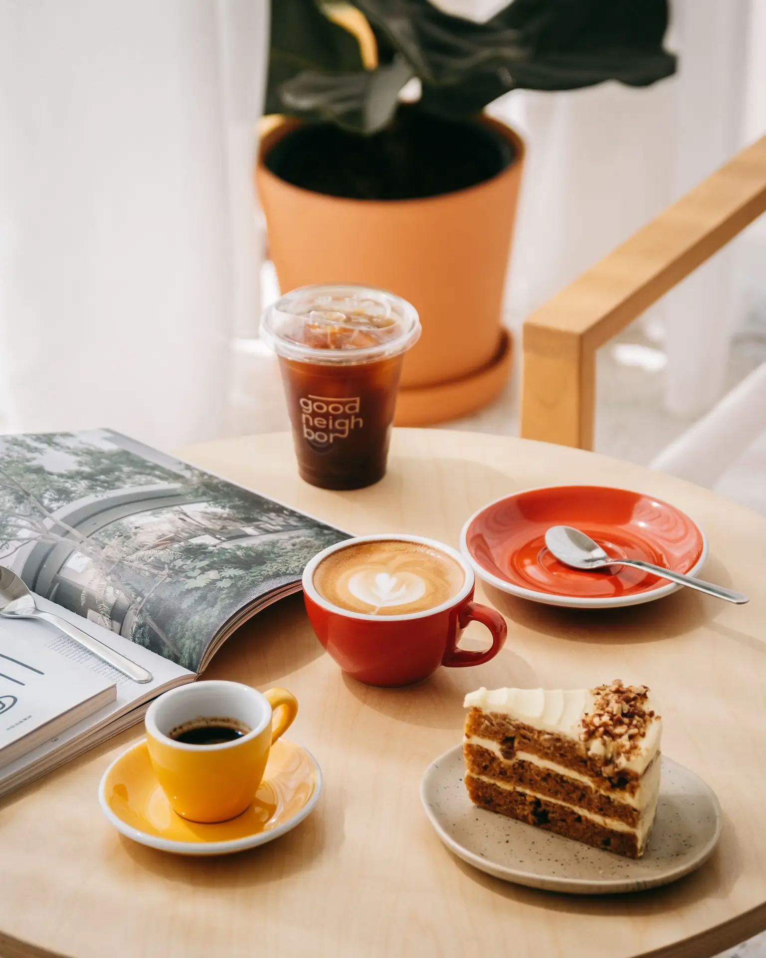 Good Neighbor Coffee คาเฟ่เปิดใหม่โซนมหาชัย สมุทรสาคร | แกลเลอรีที่ ...