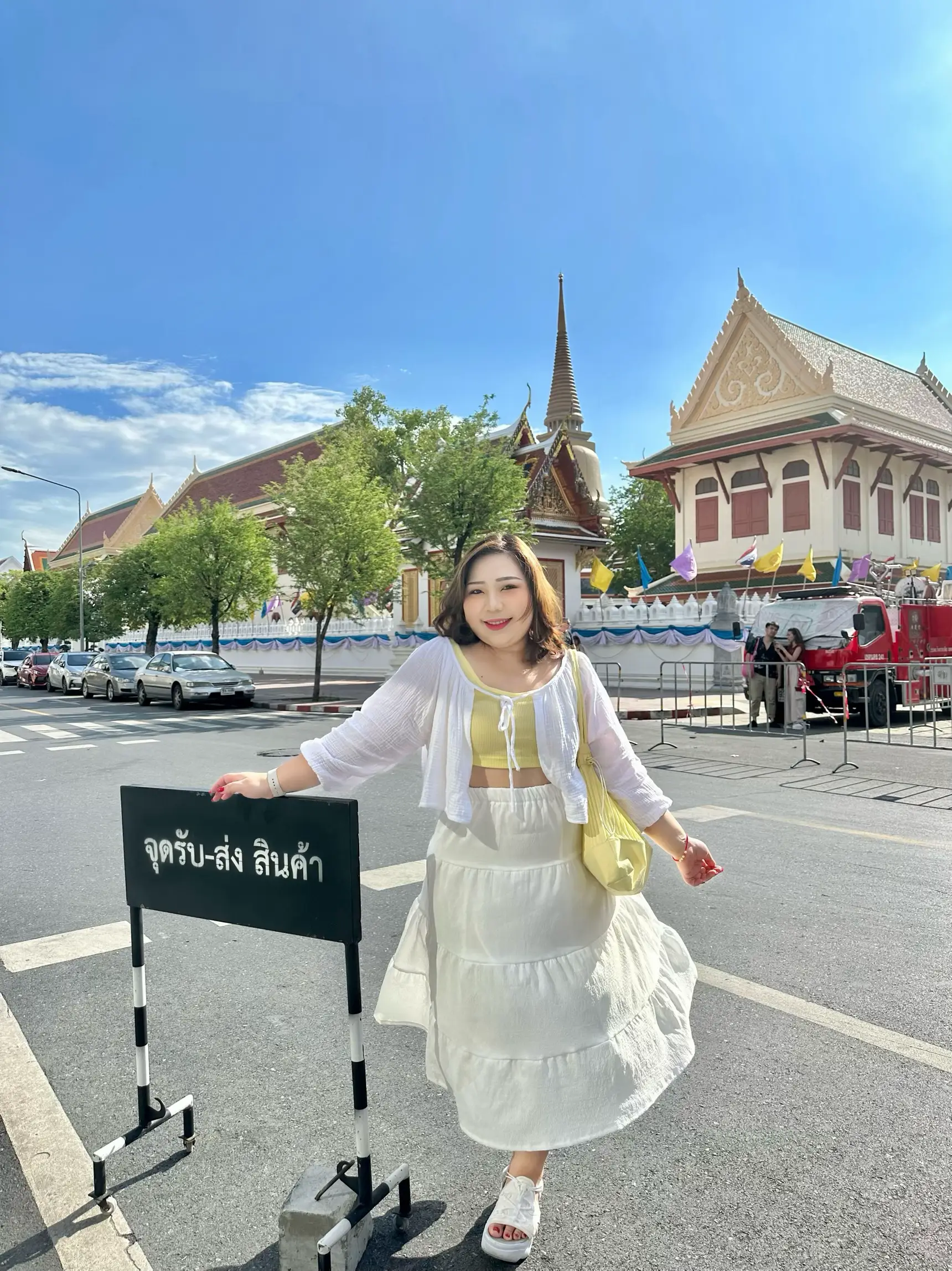 คาเฟ่กรุงเทพมหานคร IM EN VILLE อิ่มในเมือง 🇹🇭 | แกลเลอรีที่โพสต์โดย Sometimees.. | Lemon8
