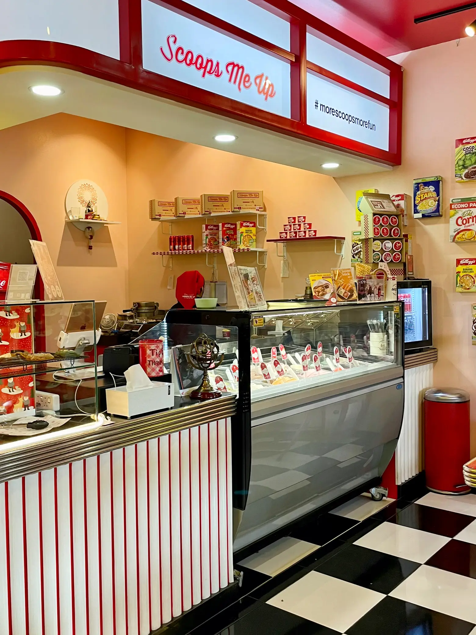 Scoop me up คาเฟ่อยุธยา🍨🍬 | แกลเลอรีที่โพสต์โดย FernxFern🦖 | Lemon8