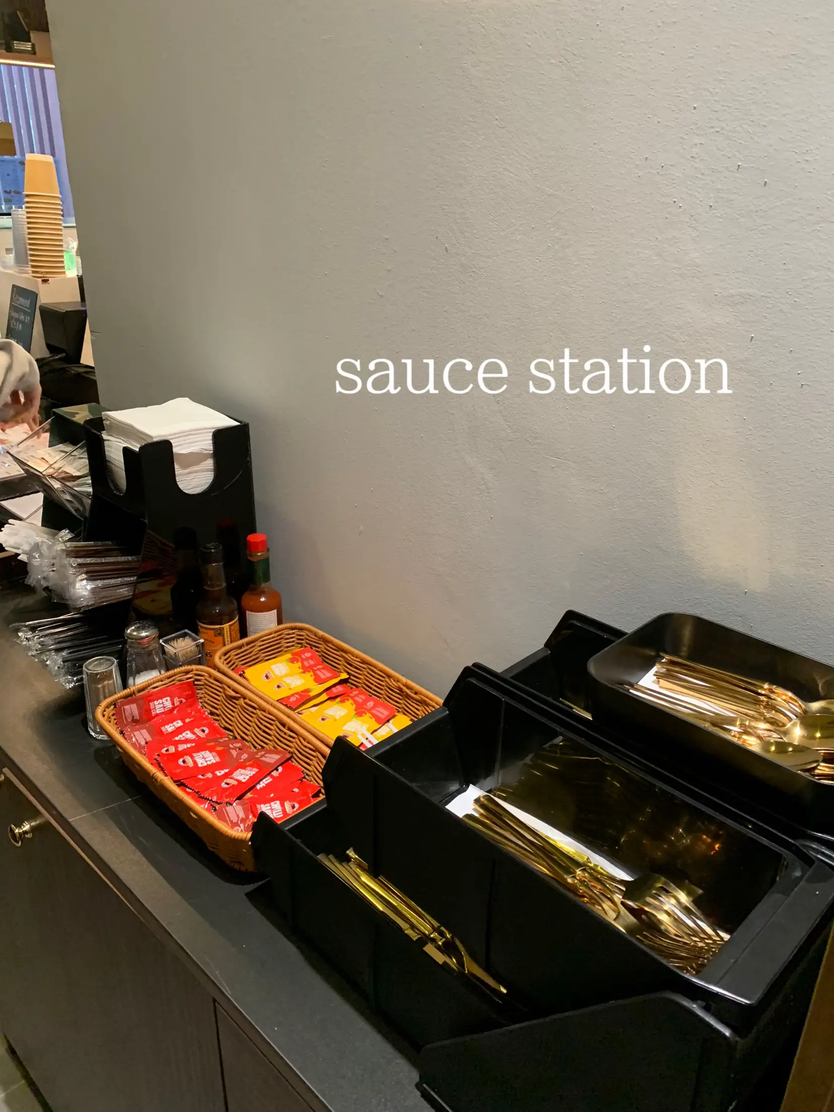 cafe mains and desserts for under $10??? 😵😵 | แกลเลอรีที่โพสต์โดย ...