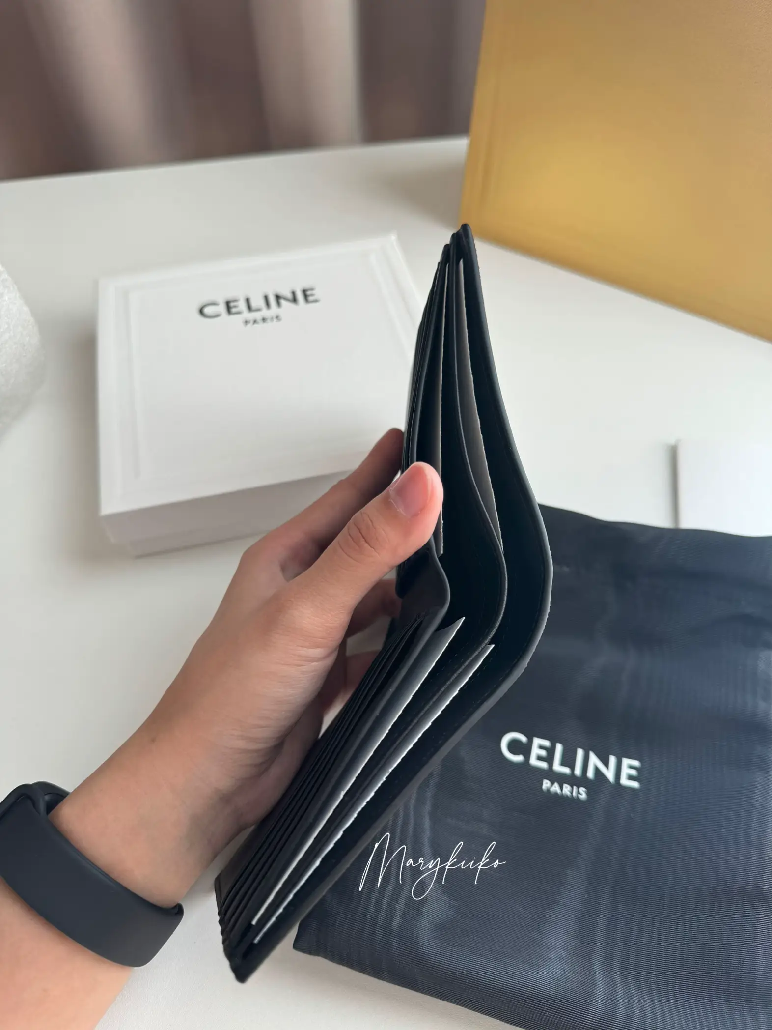 ผู้เปย์มาเยอะ ได้เวลาเปย์ผู้ Celine Wallet | แกลเลอรีที่โพสต์โดย ...