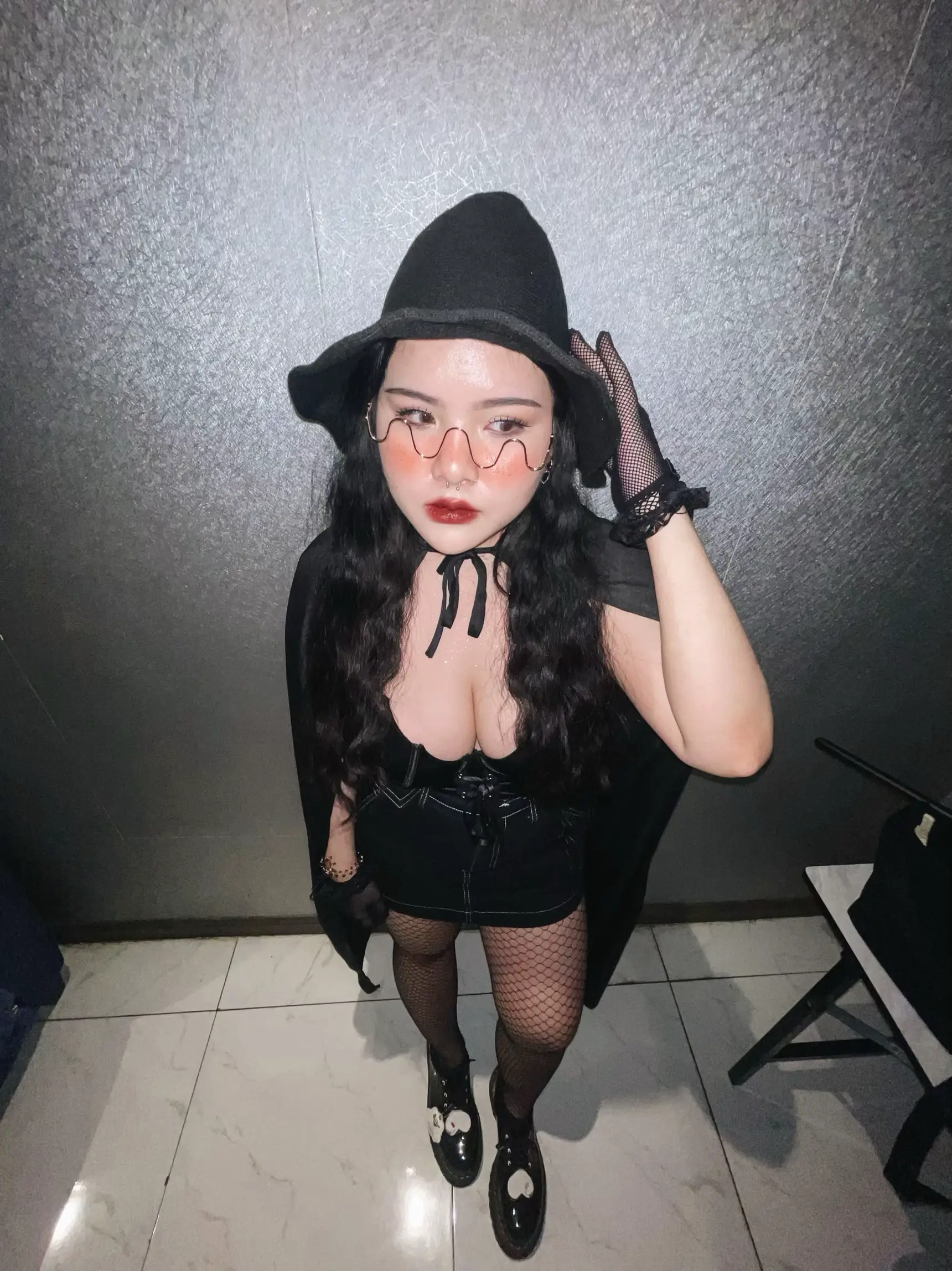 ครีเอทลุคในตรีม angel & devil ~ 🪄🔮🧙🏻‍♀️ | แกลเลอรีที่โพสต์โดย preawpraws | Lemon8