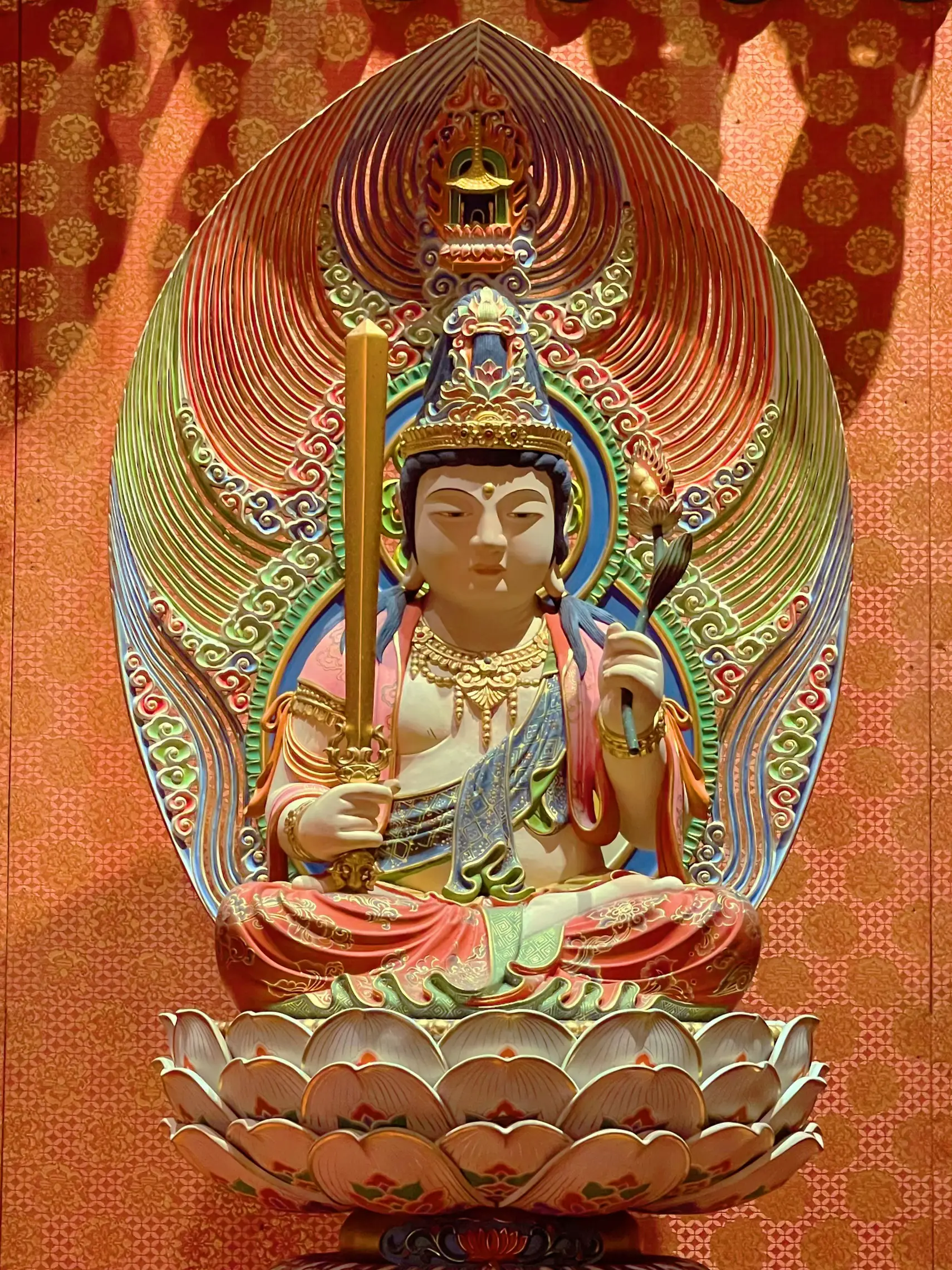 Buddha Tooth Relic Temple | แกลเลอรีที่โพสต์โดย Pumkaprim Poom | Lemon8