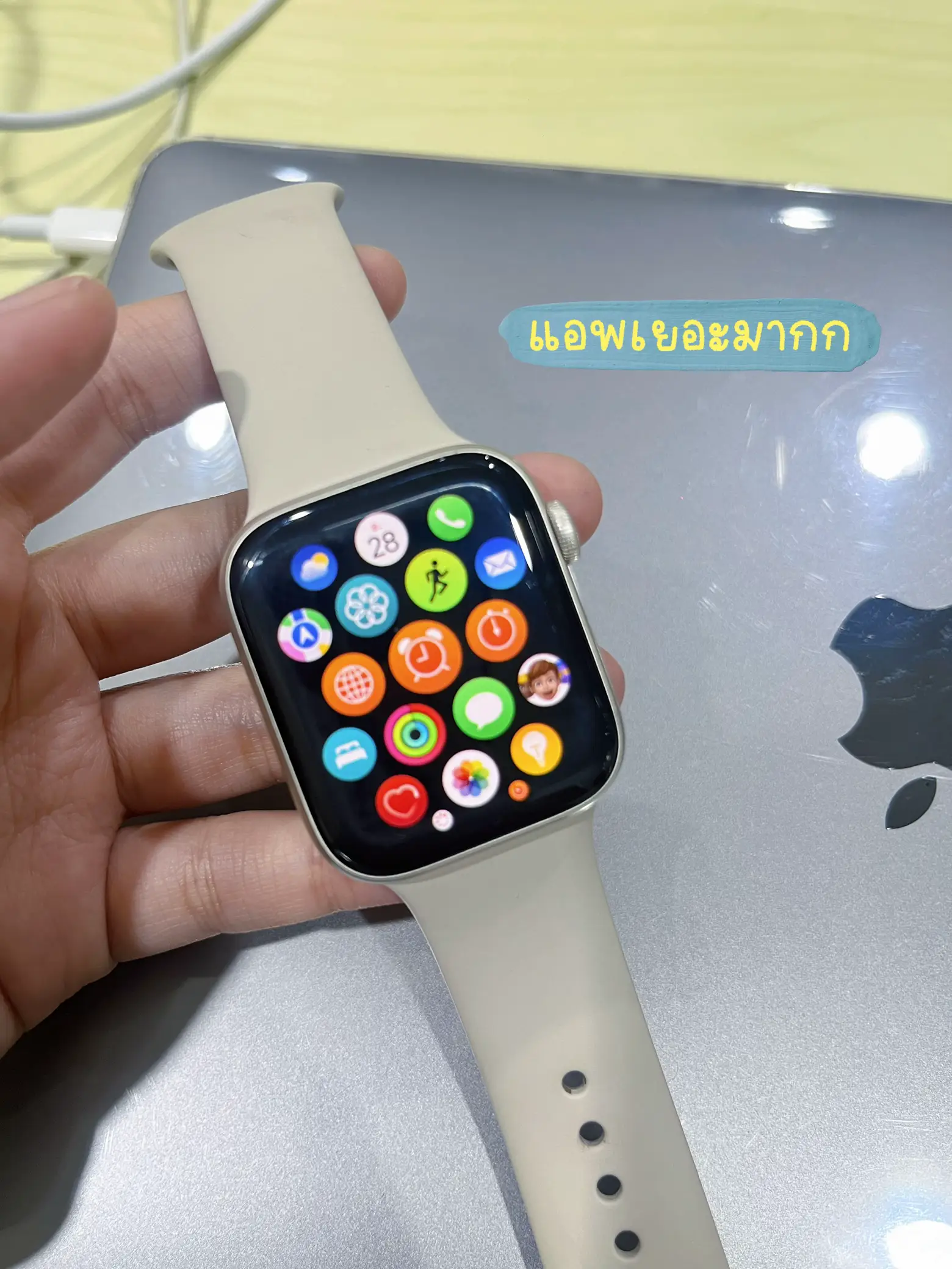 รีวิว Apple Watch SE ดีจริงไหม? | แกลเลอรีที่โพสต์โดย จะสวยแล้วนะ | Lemon8