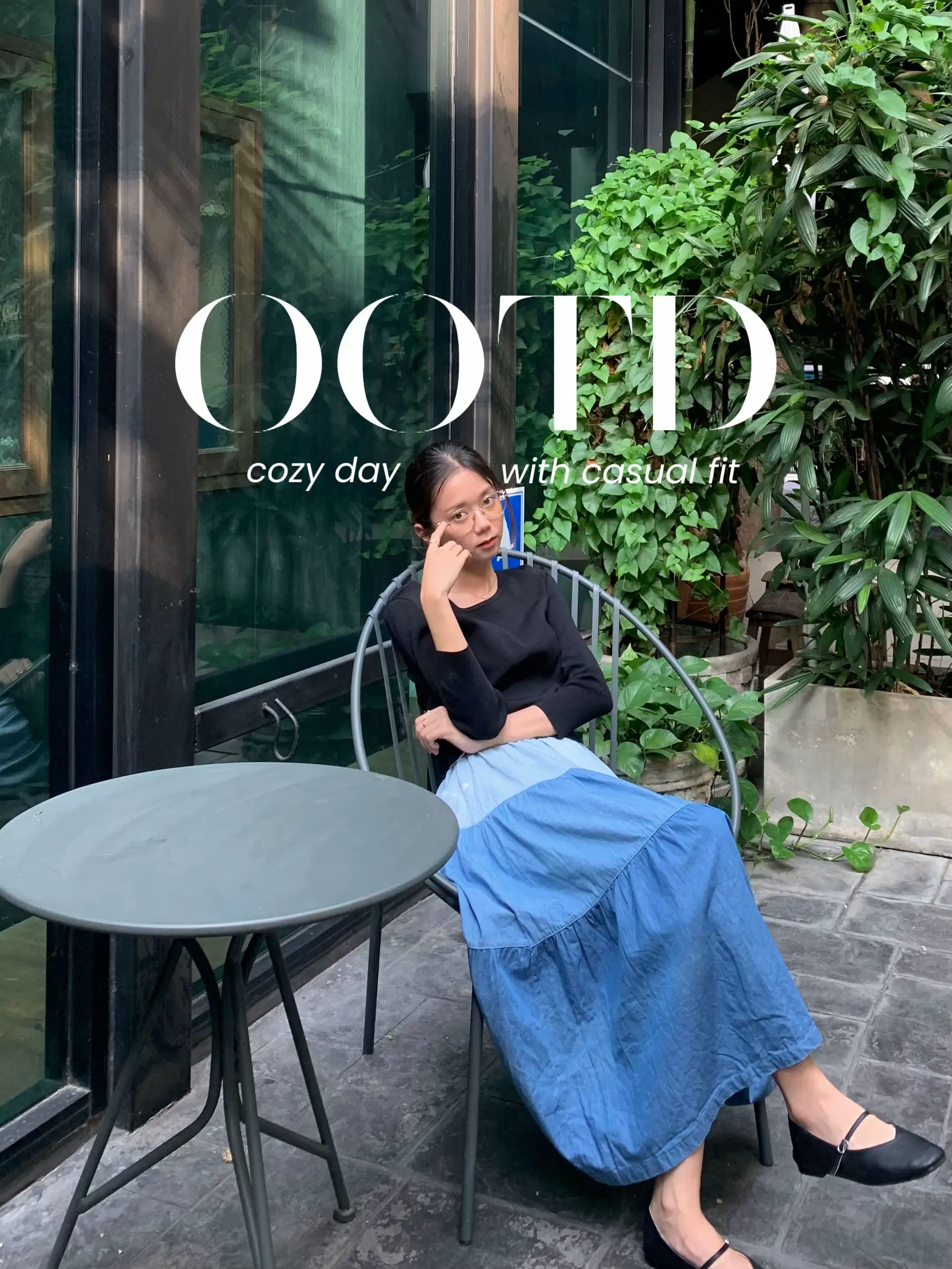OOTD | ลุคไปคาเฟ่โฮมมี่ with long skirt👯‍♀️💙 | แกลเลอรีที่โพสต์โดย jry | Lemon8