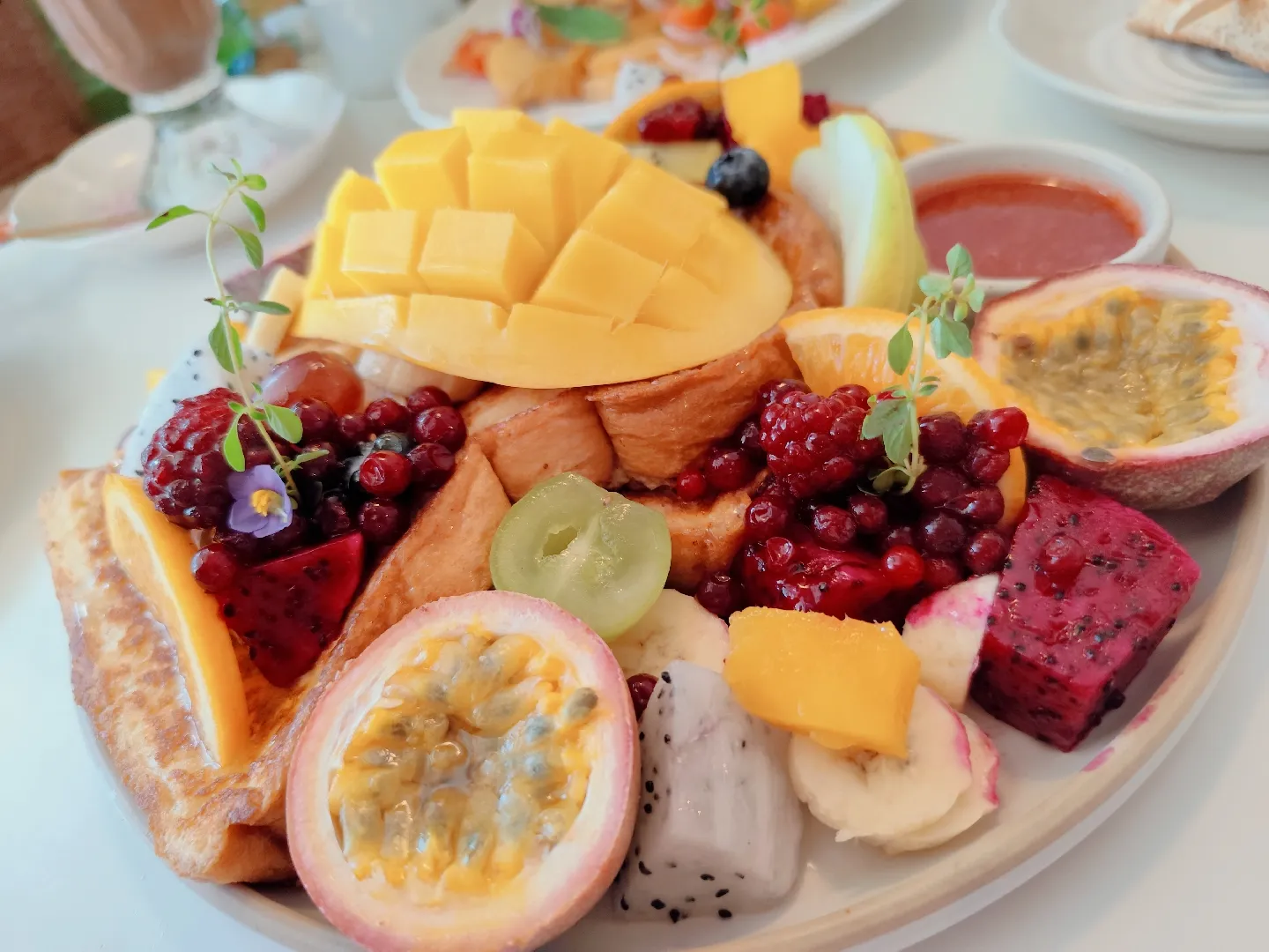 sun rays | แกลเลอรีที่โพสต์โดย Serenitygallery | Lemon8