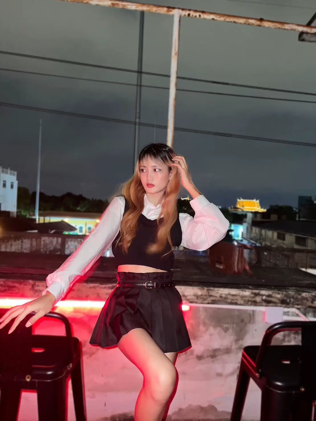 LeeLa Bar&Rooftop บาร์ลับเปิดใหม่ย่านถนนข้าวสาร | แกลเลอรีที่โพสต์โดย Cos_chicha | Lemon8