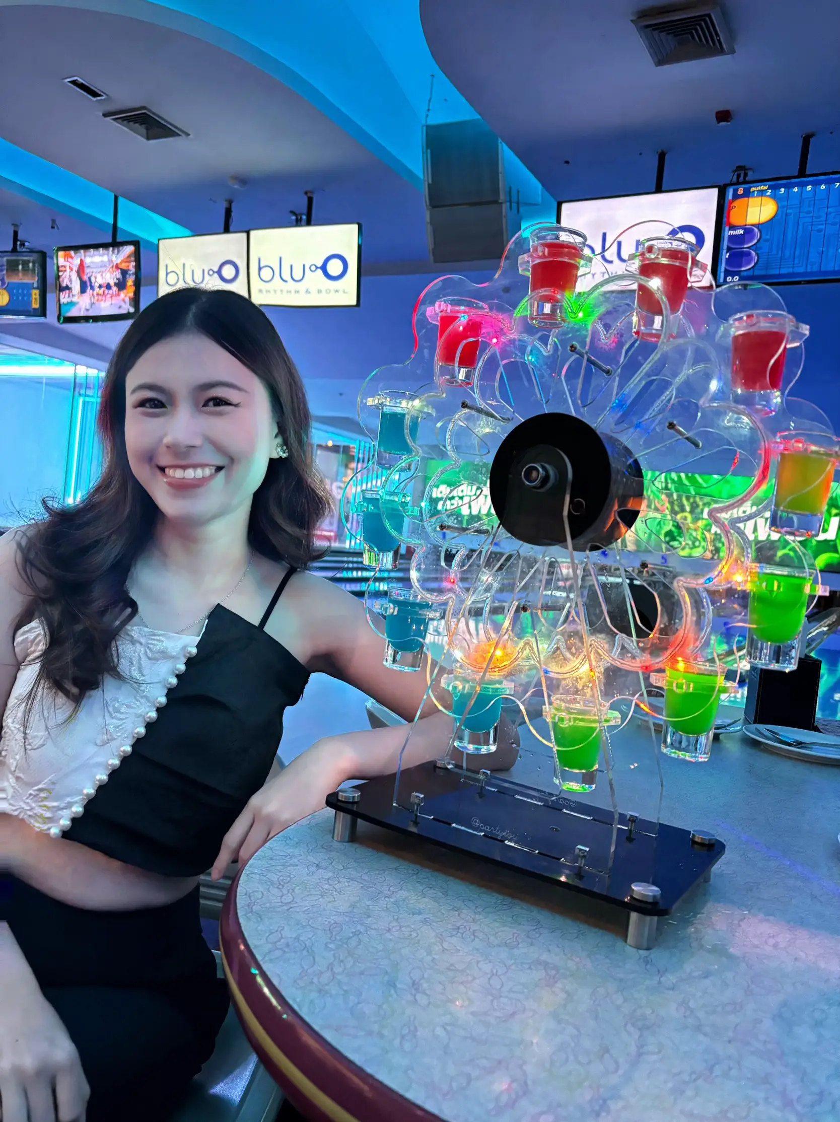 รีวิวปาร์ตี้วันเกิด ที่ BLU-O 🩵🎳 | แกลเลอรีที่โพสต์โดย Puifai Palida | Lemon8