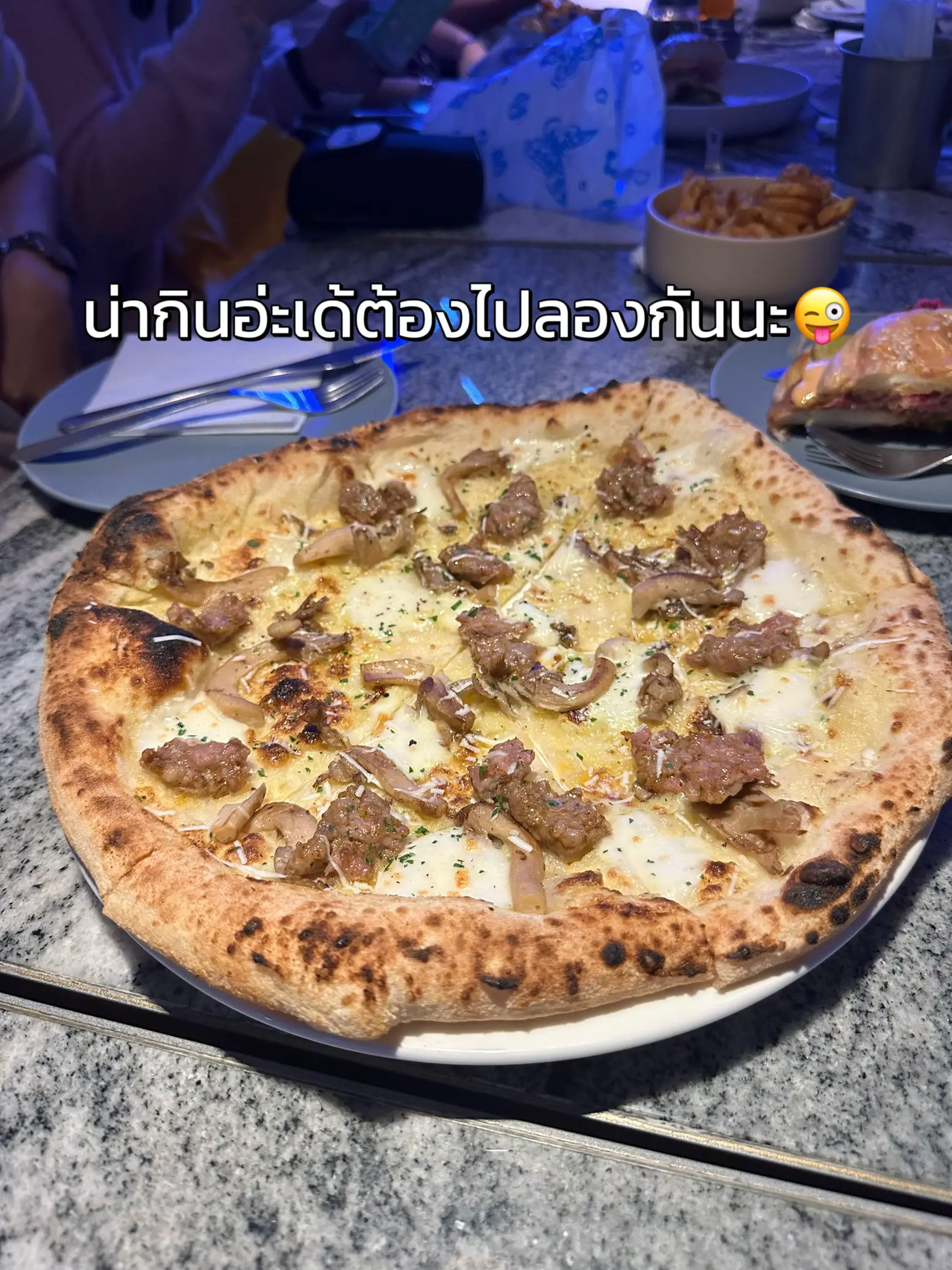 Pizza Mario Thonglor พิซซ่าดี อะไรๆก็ดี🍕 | แกลเลอรีที่โพสต์โดย TιTყ ̈ ...