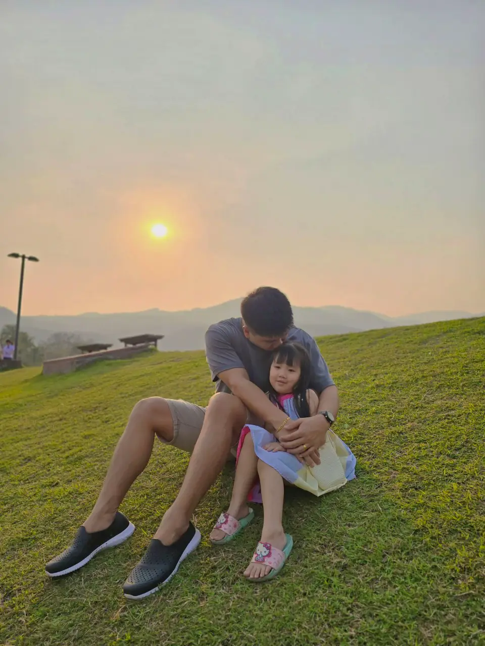 ANG KAEW | CMU เชียงใหม่ พาช้างเผือกกับลูกช้างมาเยือนถิ่น | แกลเลอรีที่โพสต์โดย Fang : ♡ | Lemon8