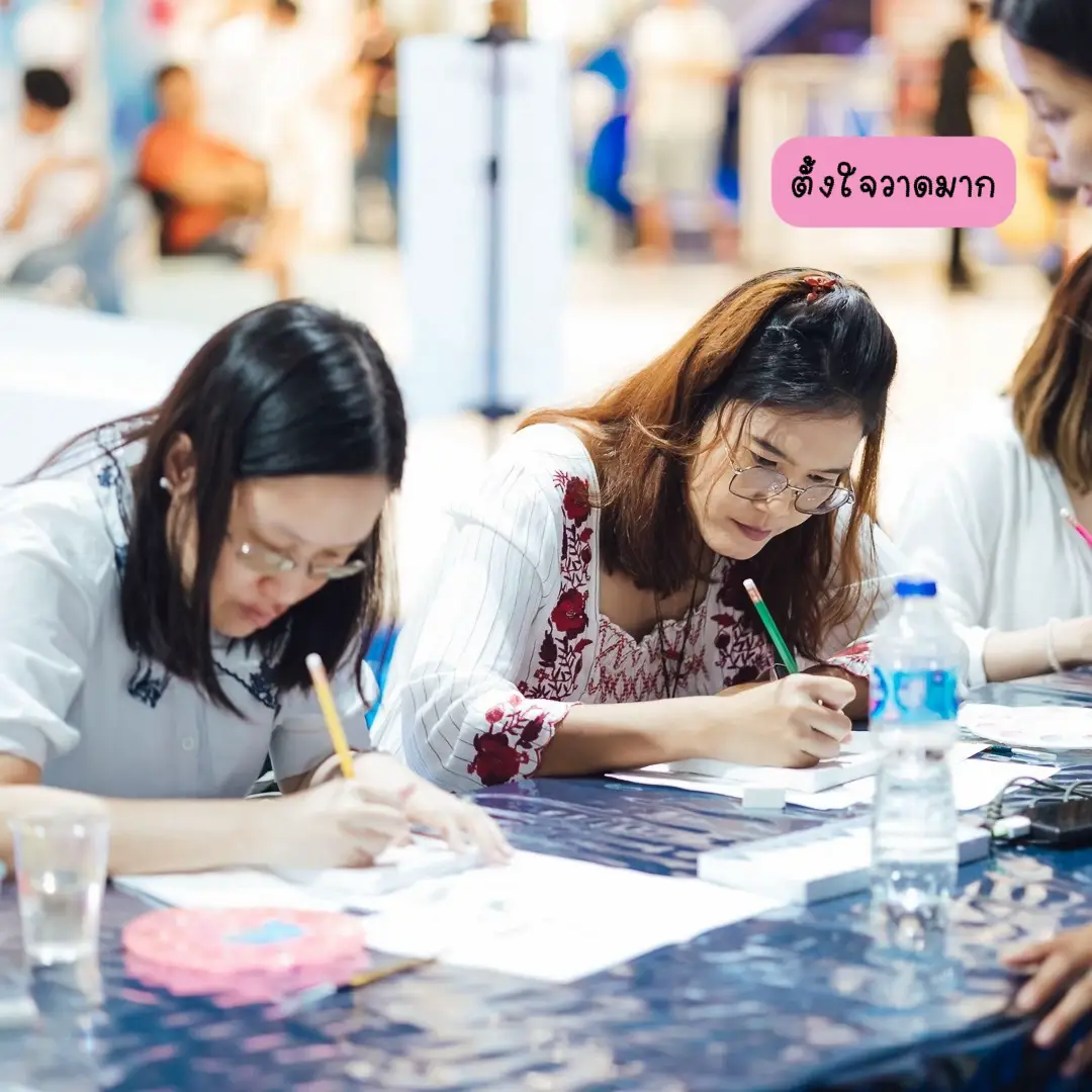 Workshop เพ้นท์สีดอกเดซี่บนเฟรมผ้าใบ กับ WHITE HAT. | แกลเลอรีที่โพสต์ ...