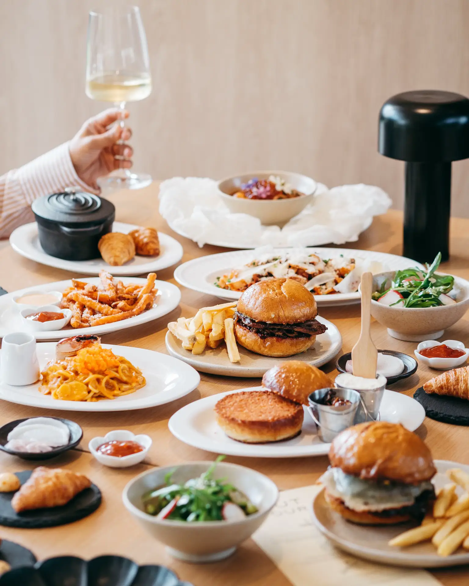 BUUN KHAOYAI ร้านอาหารเปิดใหม่เขาใหญ่ เบอร์เกอร์อร่อยมาก🍔 | Gallery ...