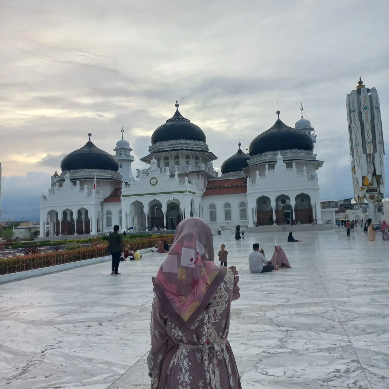 mesjid raya Baiturrahman Banda Aceh | Galeri diposting oleh tentang kuliah | Lemon8