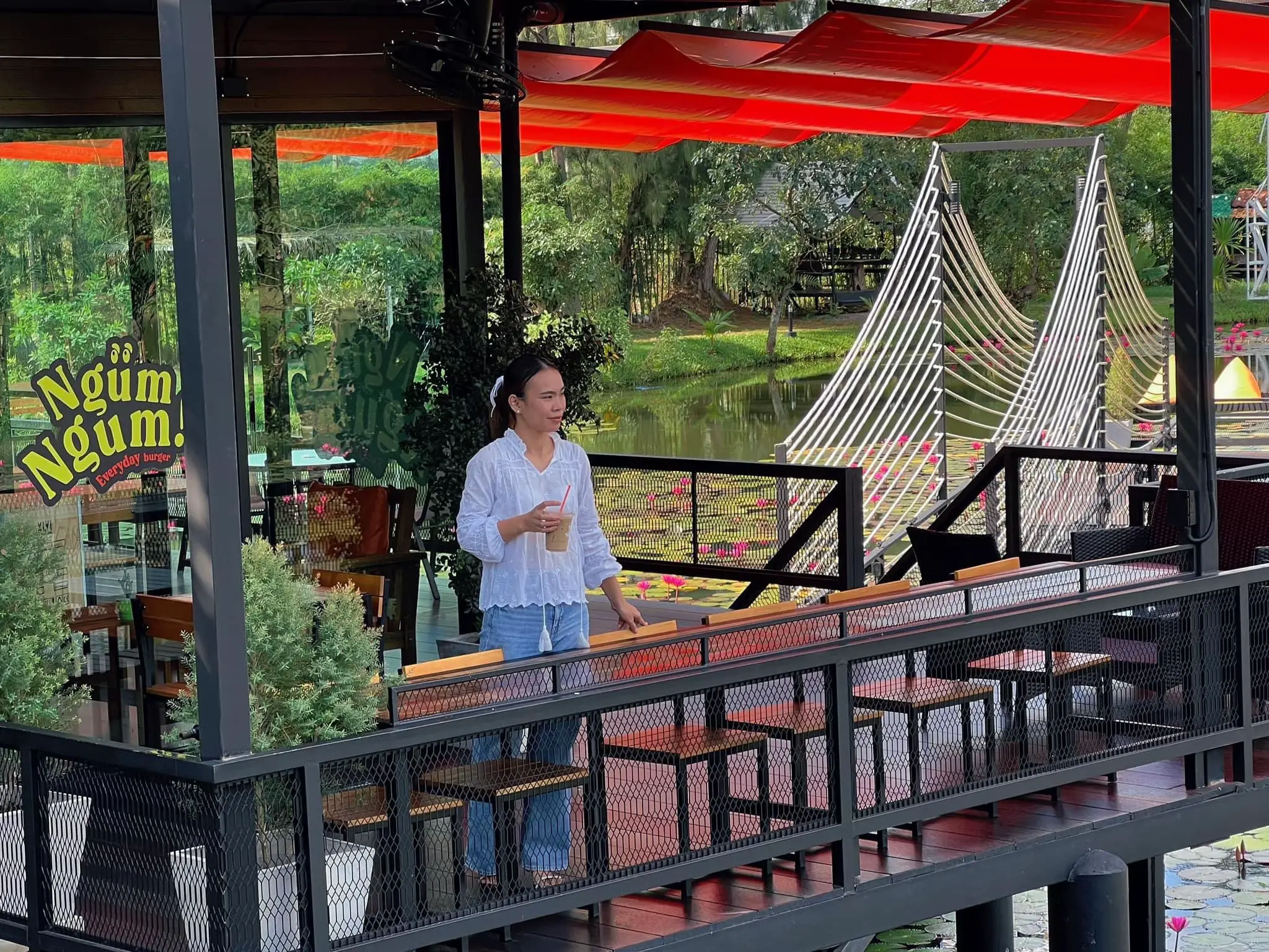 Ngum Ngum Burger🍔 | แกลเลอรีที่โพสต์โดย Kaewtaa ̈ | Lemon8