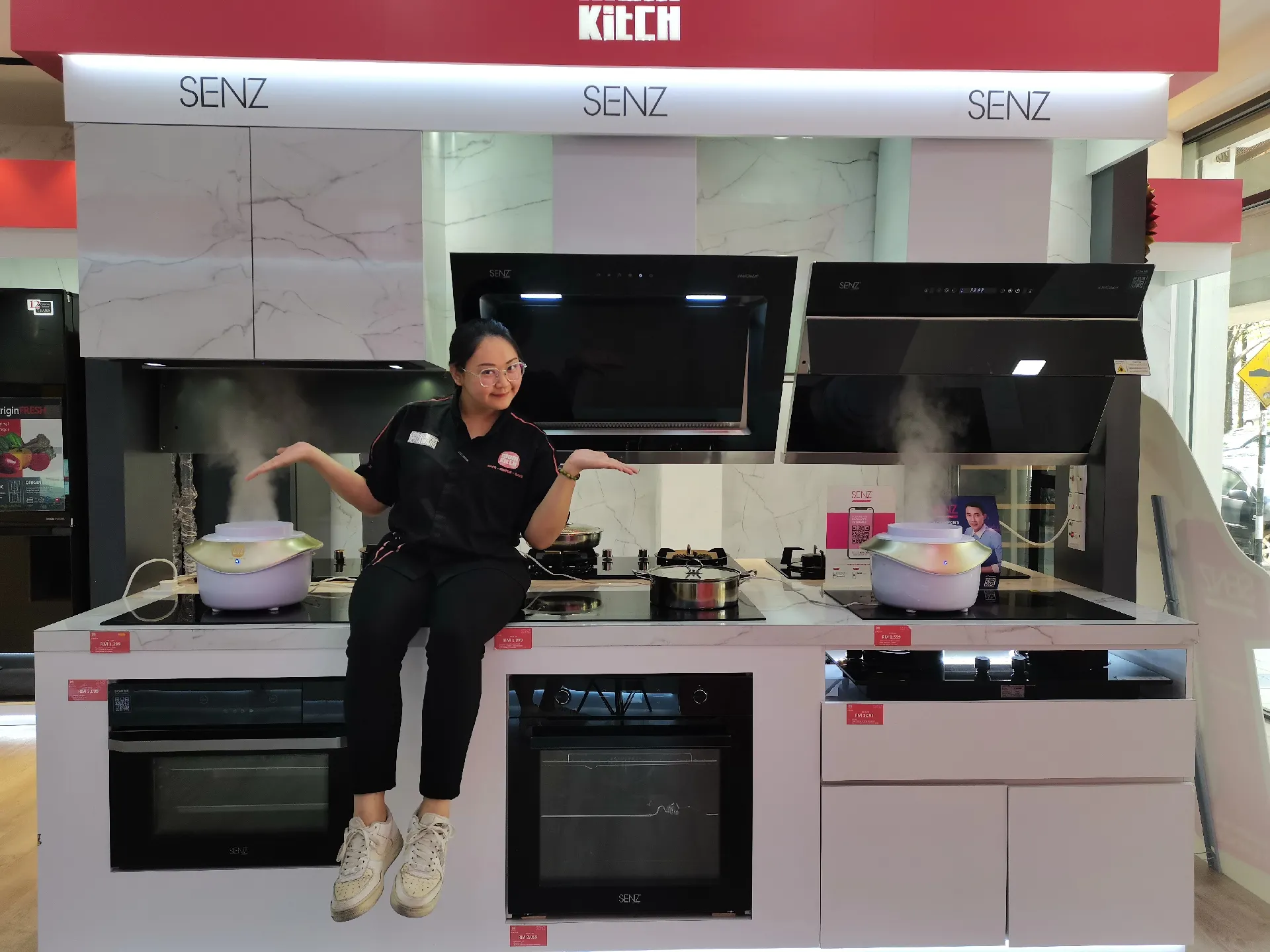 🇲🇾 First Self Introduction | Galeri disiarkan oleh Evie Koh | Lemon8