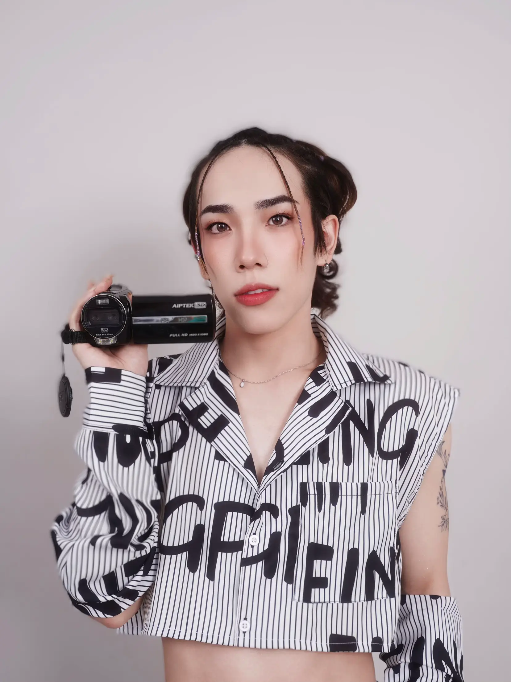 grey splash plus white grey splattering ♾️ | แกลเลอรีที่โพสต์โดย maxx | Lemon8