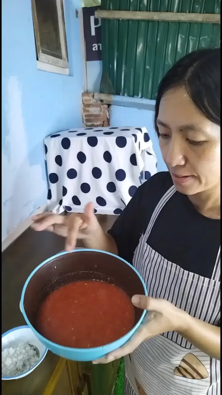 หมูผัดซอสมะเขือเทศ | วิดีโอที่เผยแพร่โดย Khemika | Lemon8