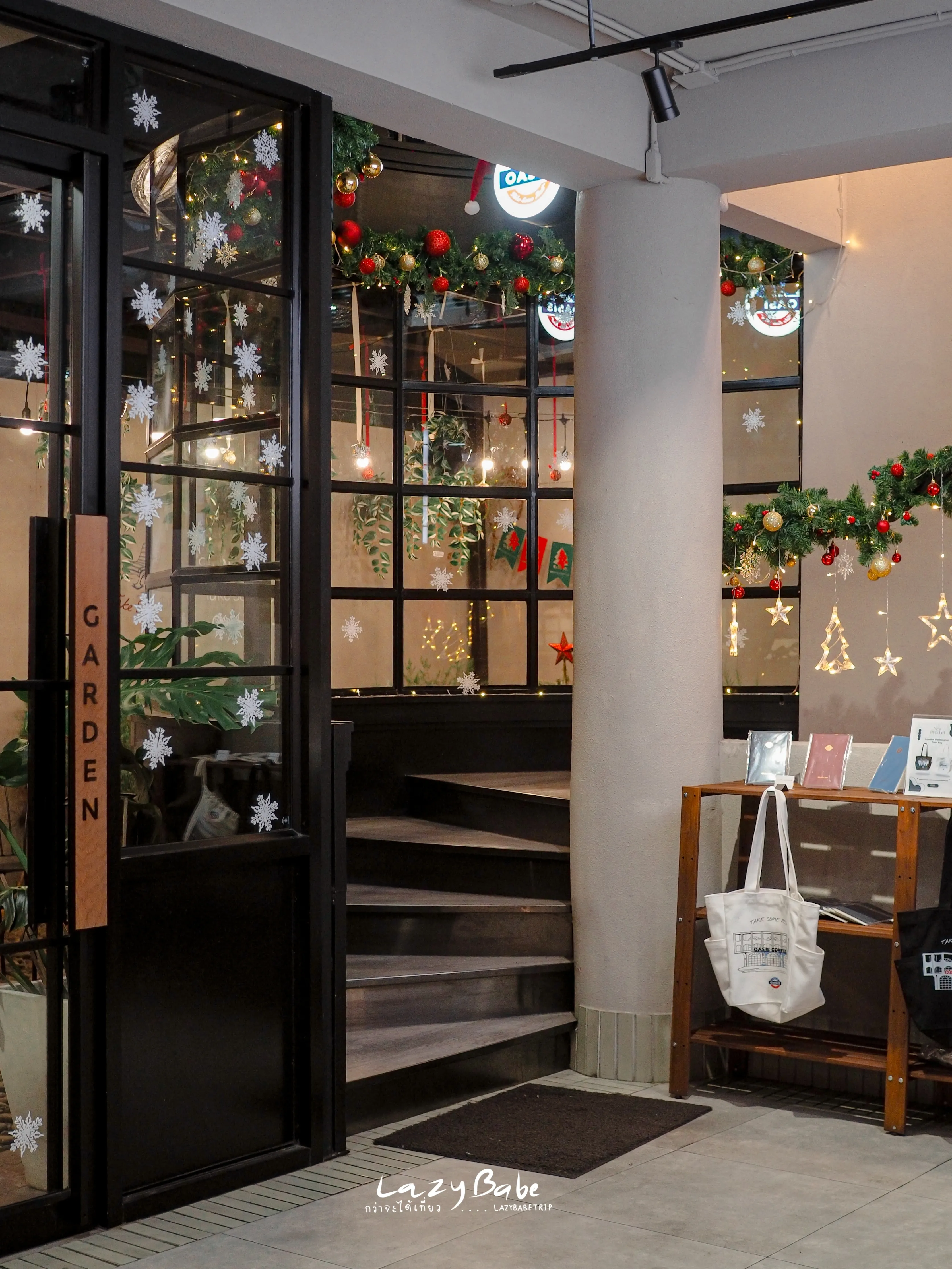 OASIS COFFEE ☕ คาเฟ่มู้ดดี เปิด 24 ชม. | แกลเลอรีที่โพสต์โดย Lazy Babe | Lemon8