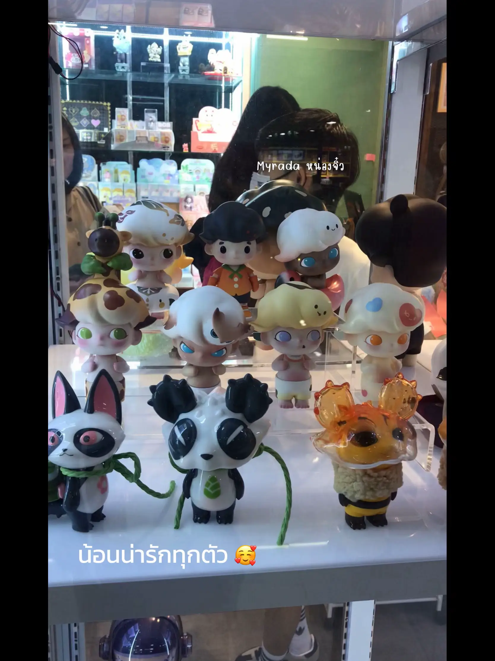 พิกัดจุ่ม POP MART ART TOY 💞 ไม่ต้องต่อคิว | แกลเลอรีที่โพสต์โดย Myrada_ps | Lemon8