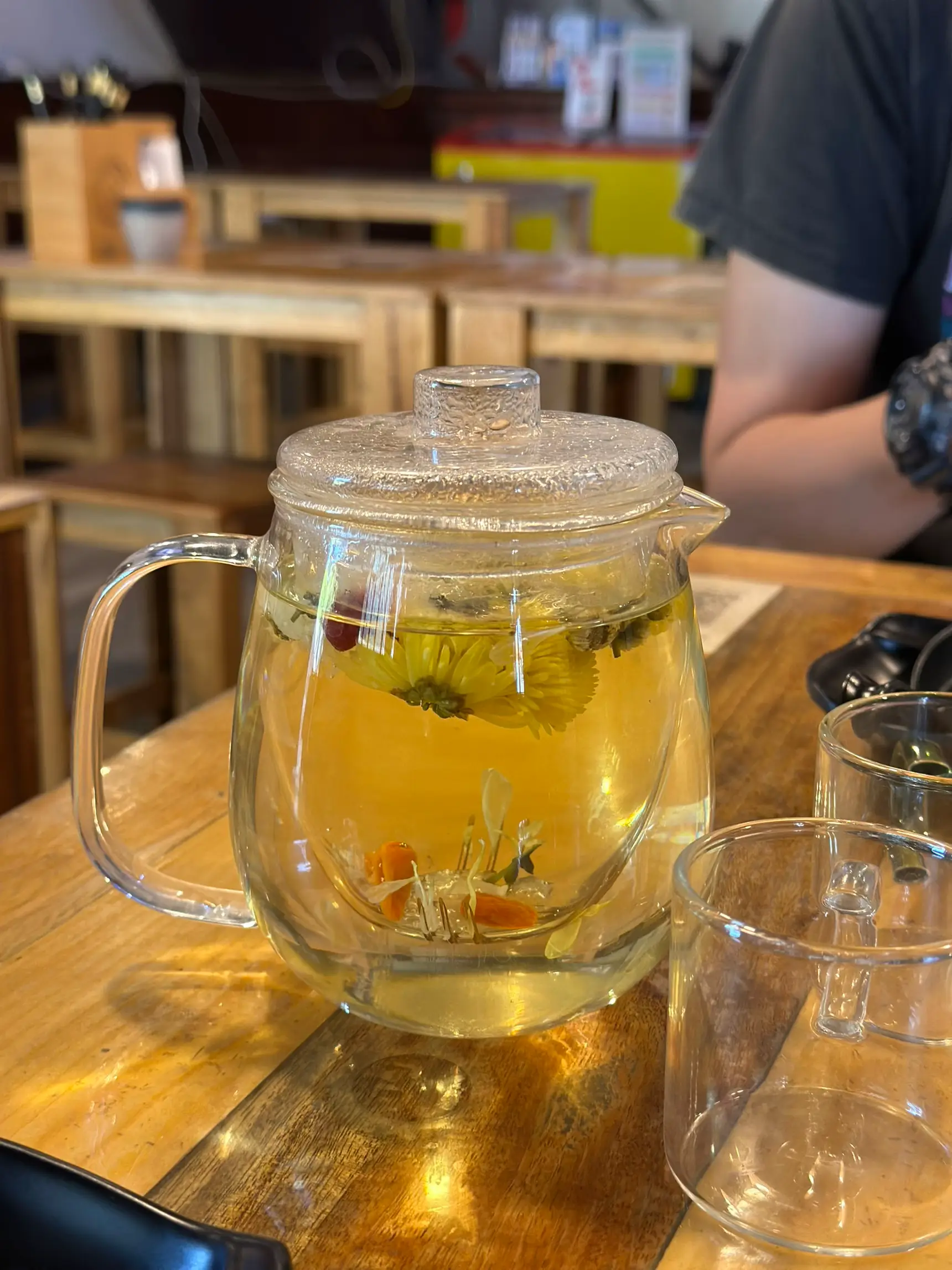 ร้านเกี๊ยวหม่าล่า ณ เวียงจันทน์ (Kiew - Kiew mala) | แกลเลอรีที่โพสต์โดย Nathan S. 宋 | Lemon8