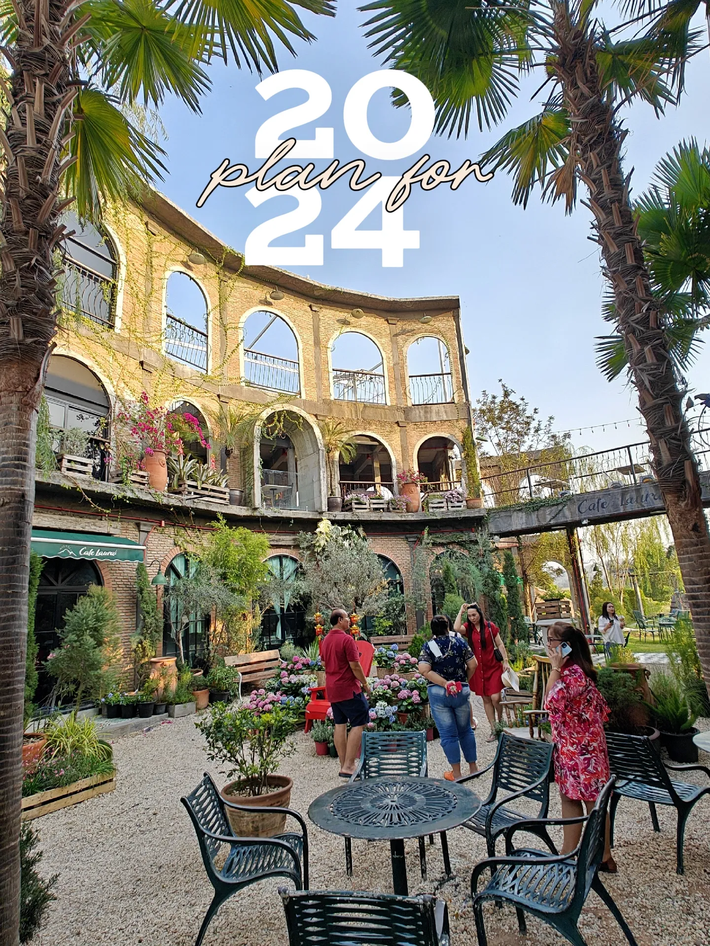 Cafe Laura Bar and Restaurant Saraburi 😍🏟️ | แกลเลอรีที่โพสต์โดย เที่ยว ...