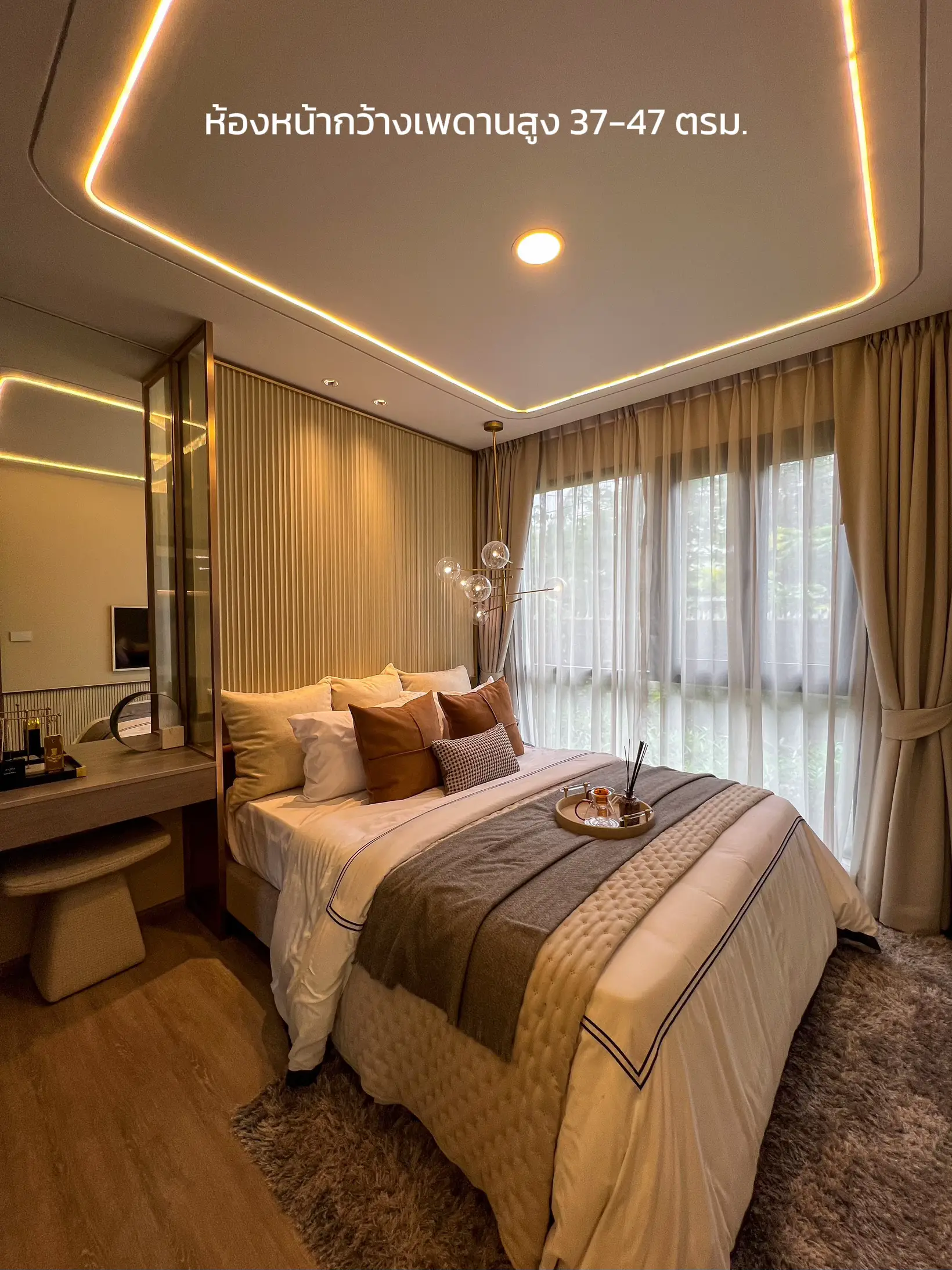 🛋️คอนโดใหม่ดีไซน์สวยห้องกว้างเฟอร์แน่นติดรถไฟฟ้า!🏠 | แกลเลอรีที่โพสต์โดย Jabchaith | Lemon8